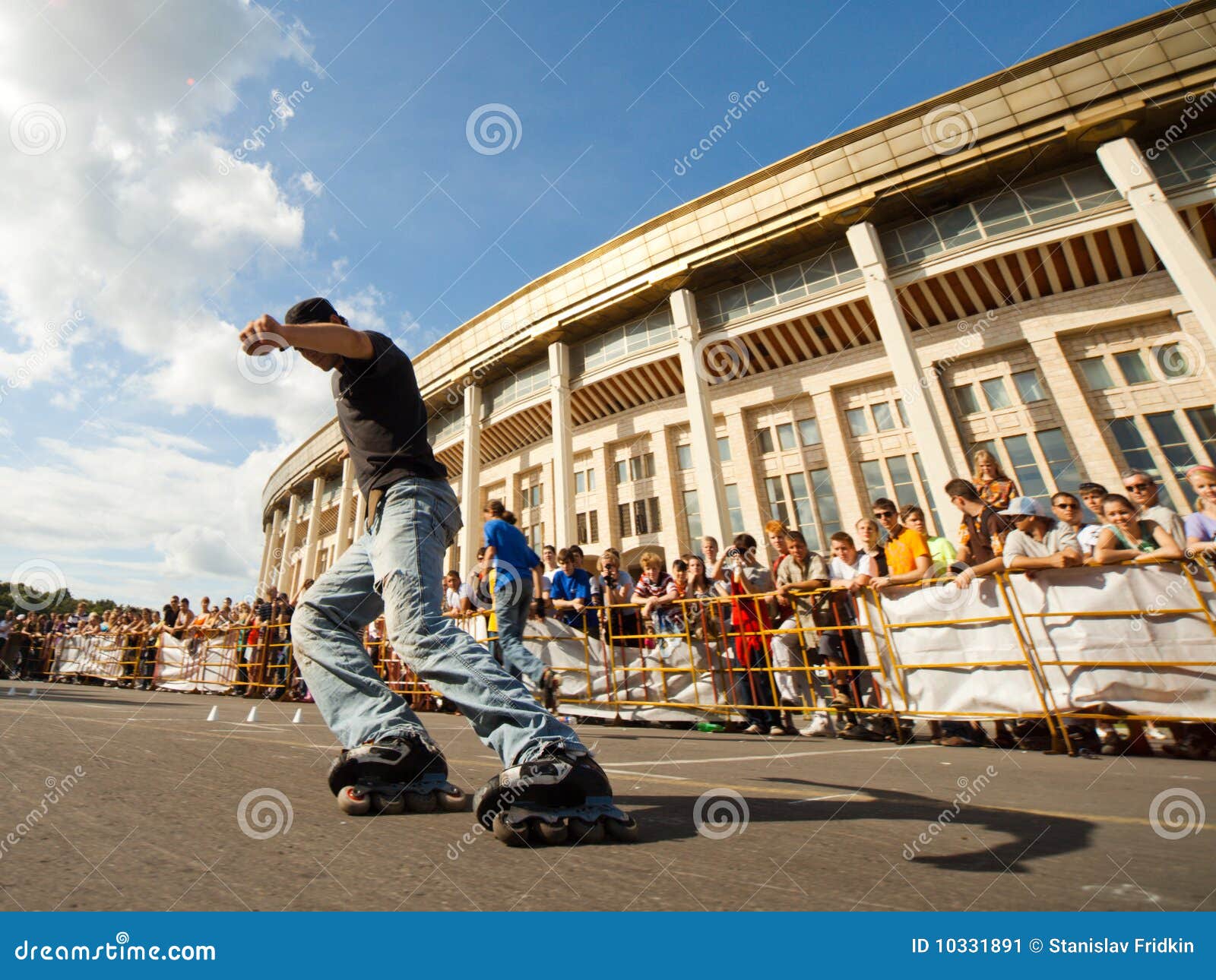 Shuffle (slide) Competition Editorial Photo - Image of activity ...