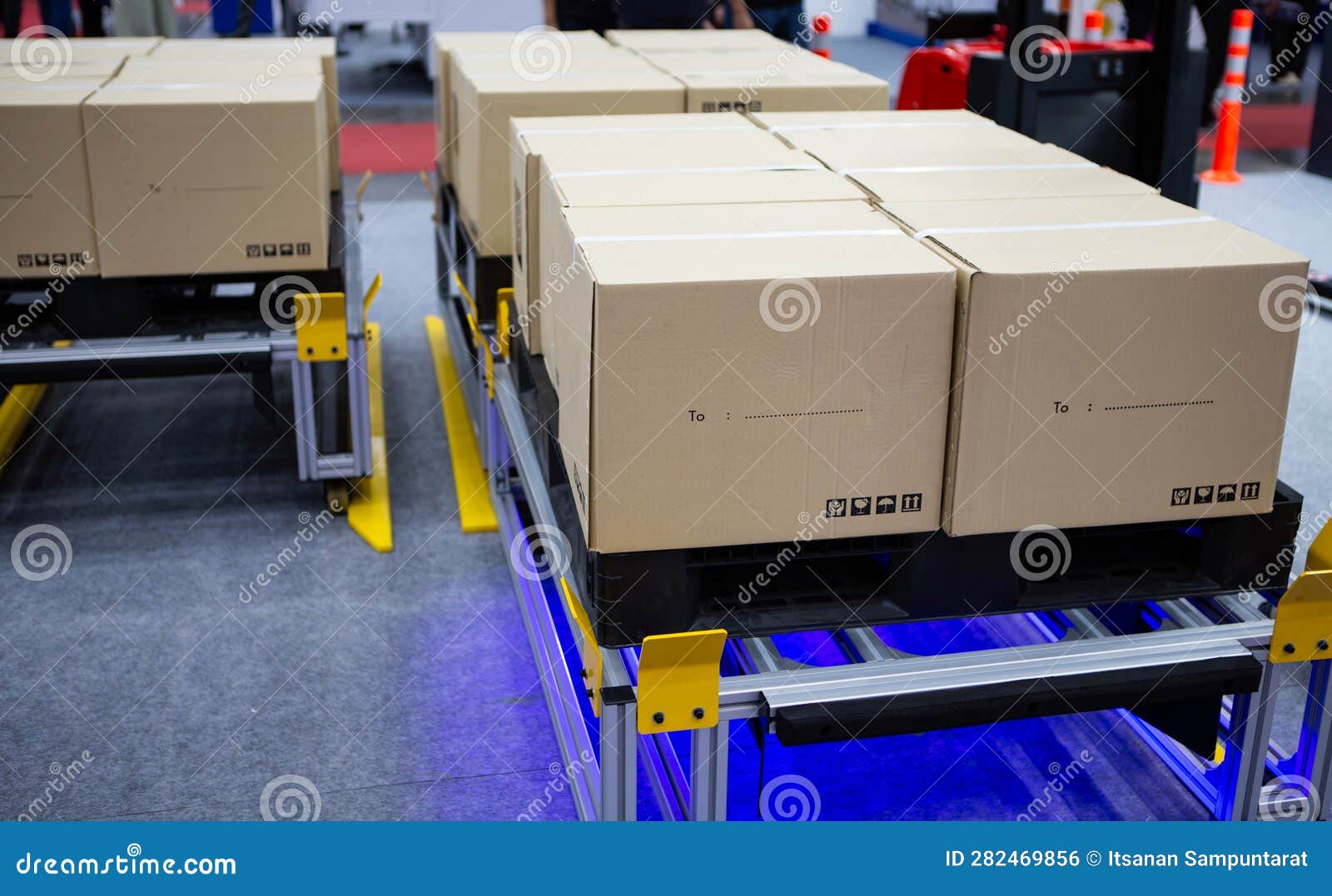 Shuttle Pallets in Modern Warehouse Stock Photo - Image of industry ...