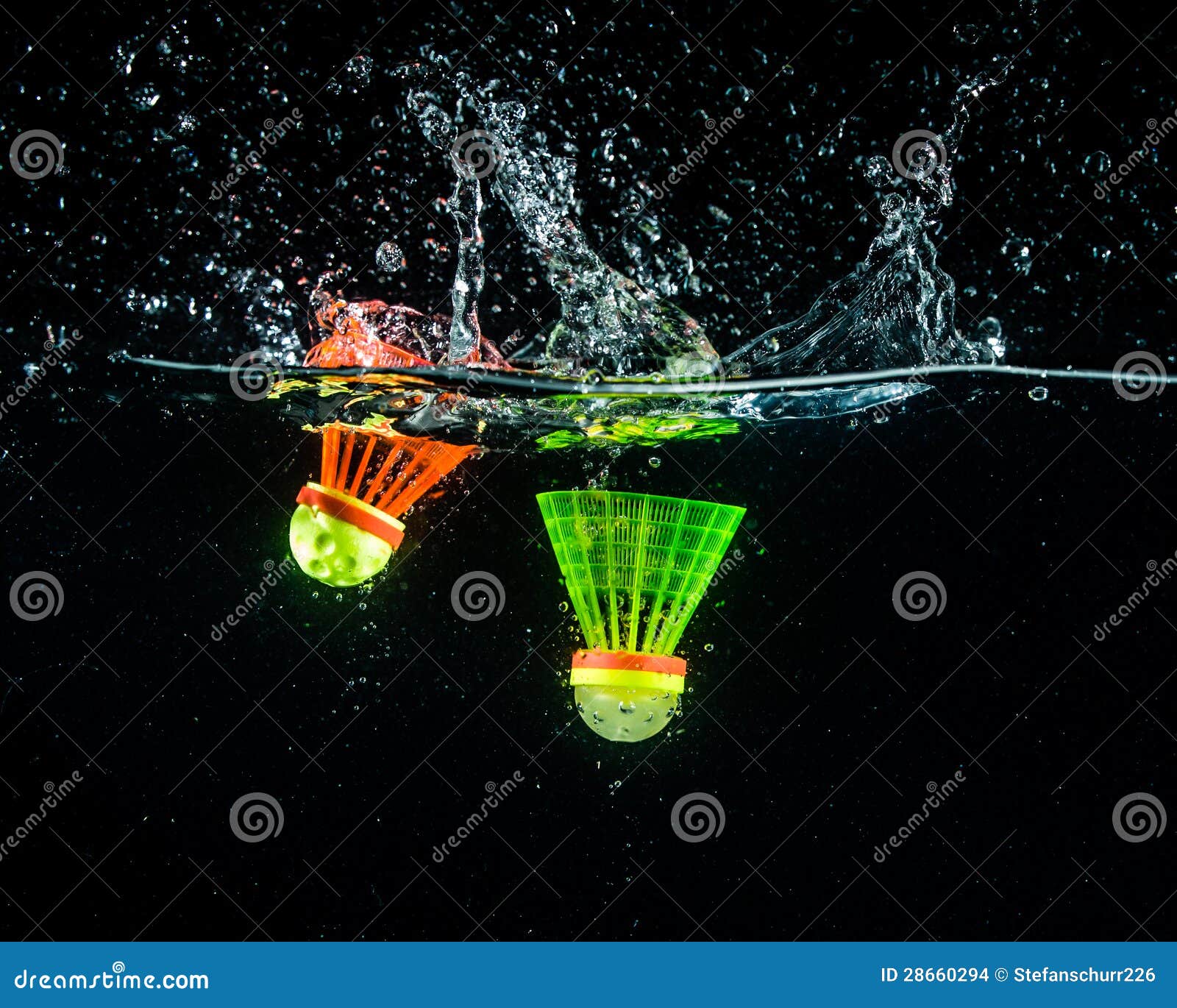 Shuttlecock Falling Photos - Free & Royalty-Free Stock Photos from ...
