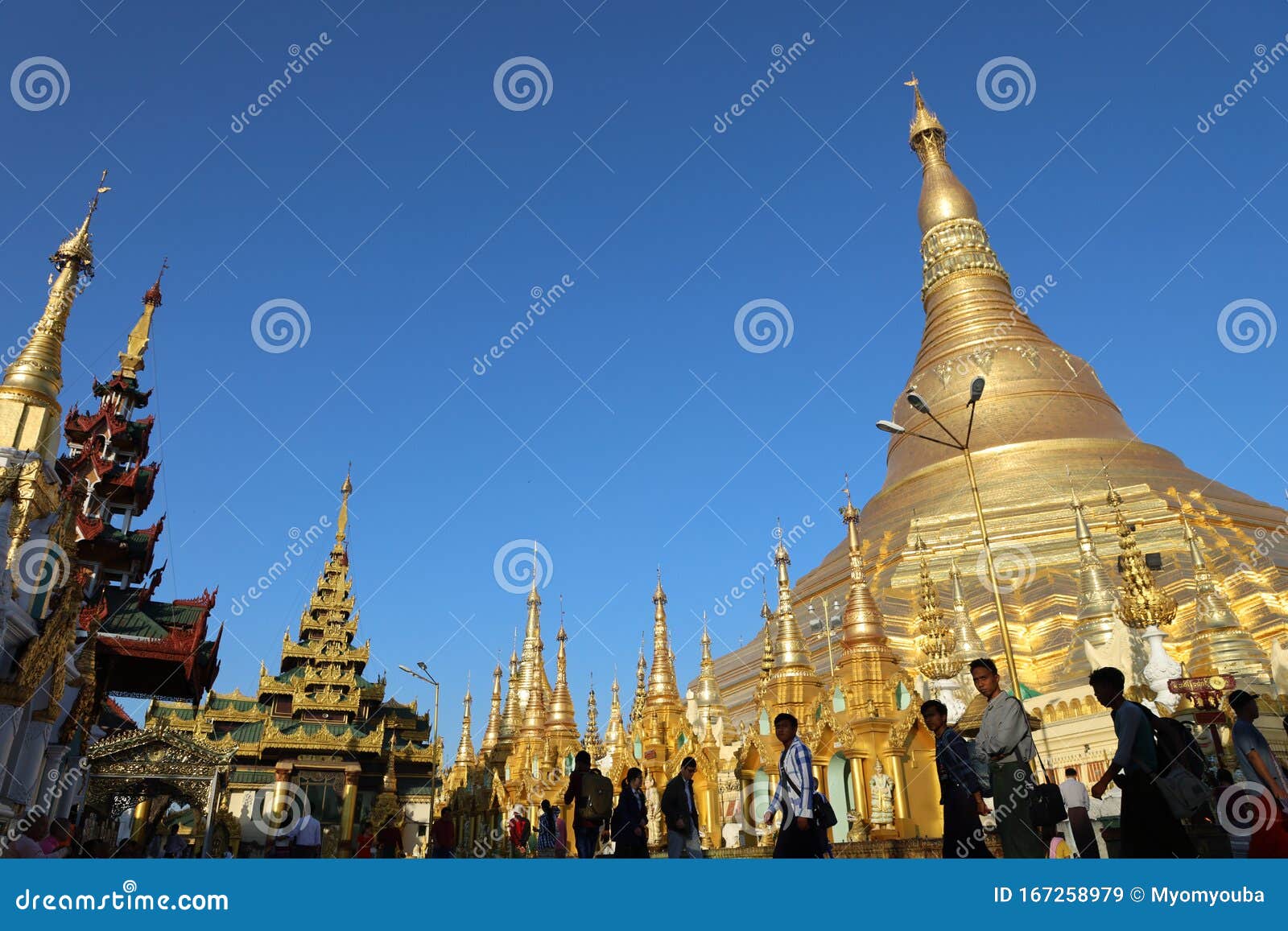 Shwe Dagon Pagoda, Yangon, Myanmar. Editorial Stock Image - Image of ...