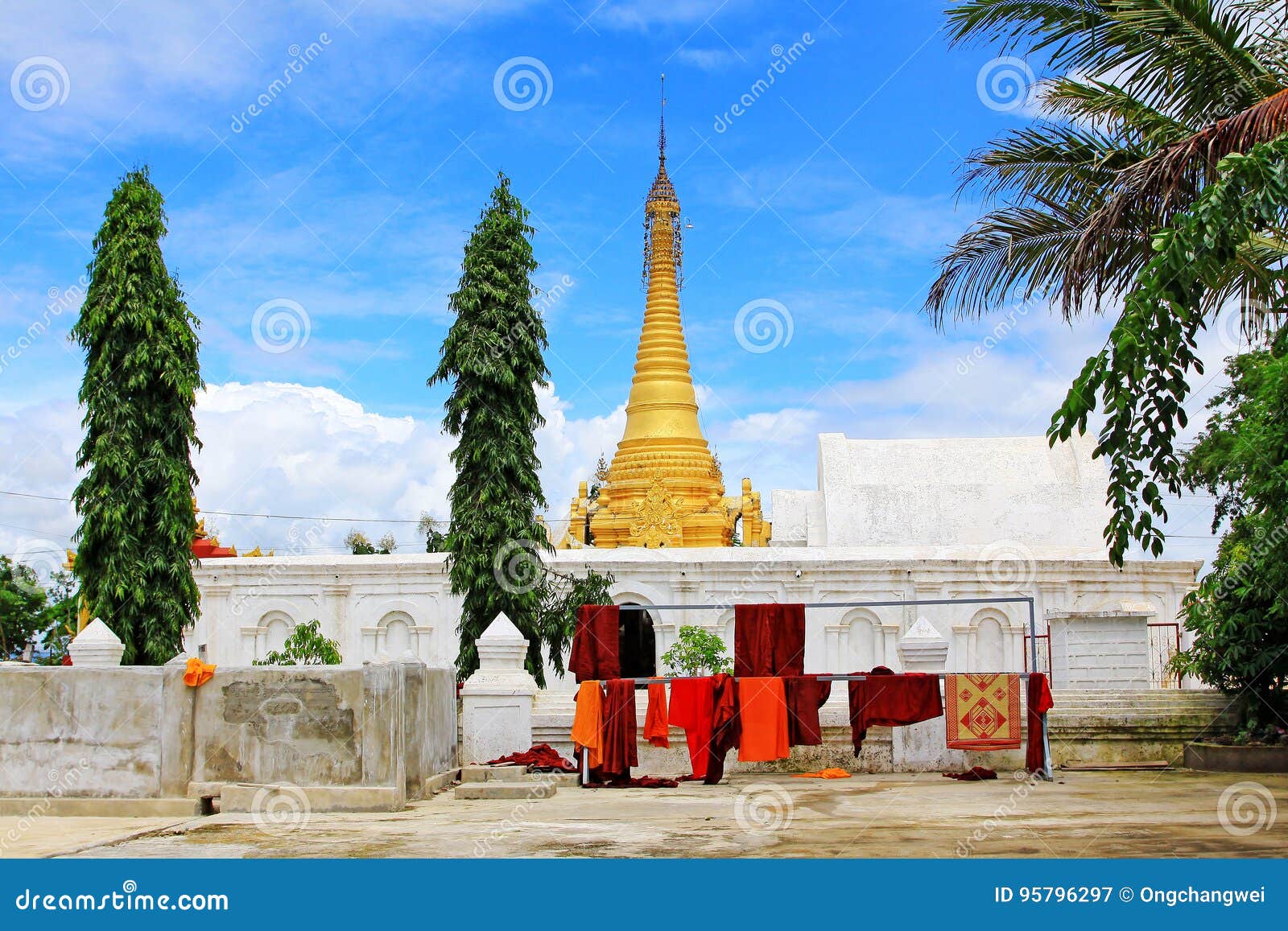 Shwe Yan Pyay Monastery, Nyaungshwe, Myanmar Editorial Photography ...