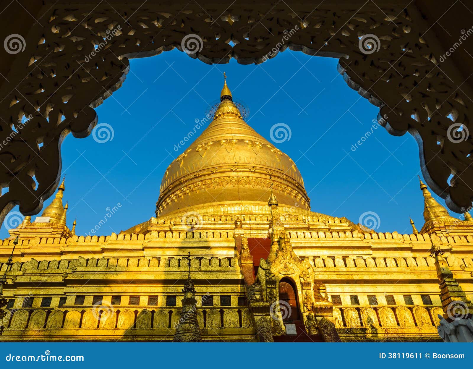 Shwezigon pagoda, Myanmar stock image. Image of gold - 38119611