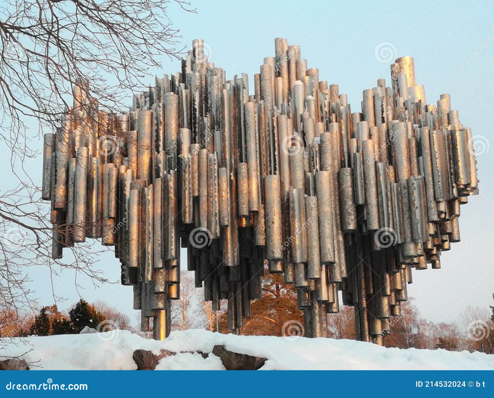 Sibelius monument Helsinki editorial stock image. Image of spring ...