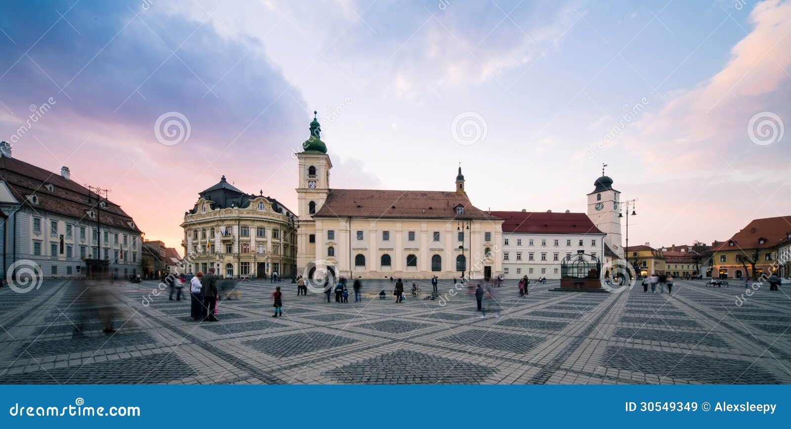 Sibiu, Roménia imagem de stock editorial. Imagem de cais - 30549349