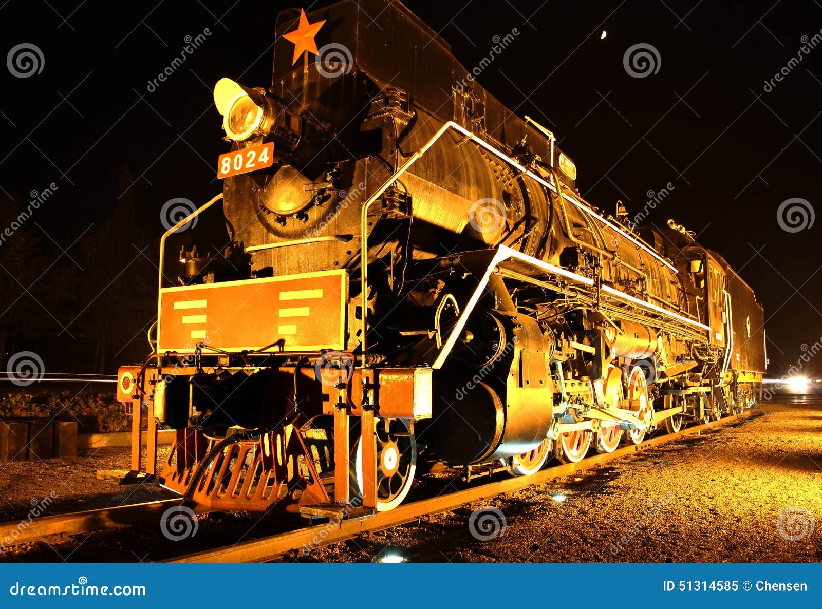 Sich Fortbewegender Alter Zug Dampf-Zug Redaktionelles Bild - Bild von ...