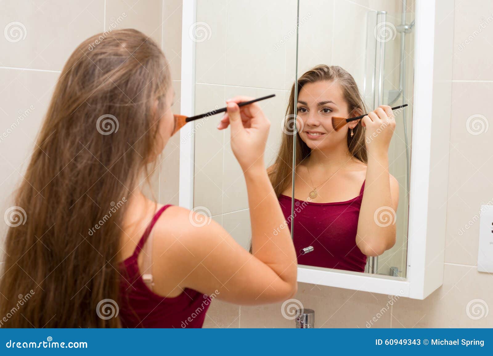 An sich setzen bilden stockbild. Bild von kaukasisch - 60949343