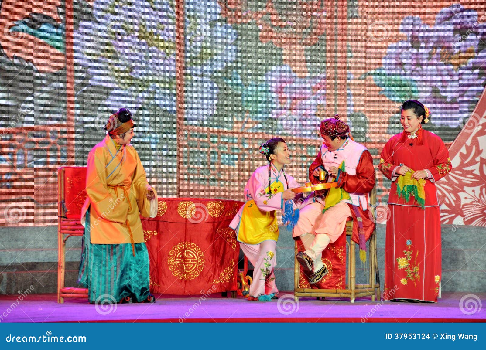 Sichuanese Opera Performance on Lantern Festival Editorial Stock Image ...