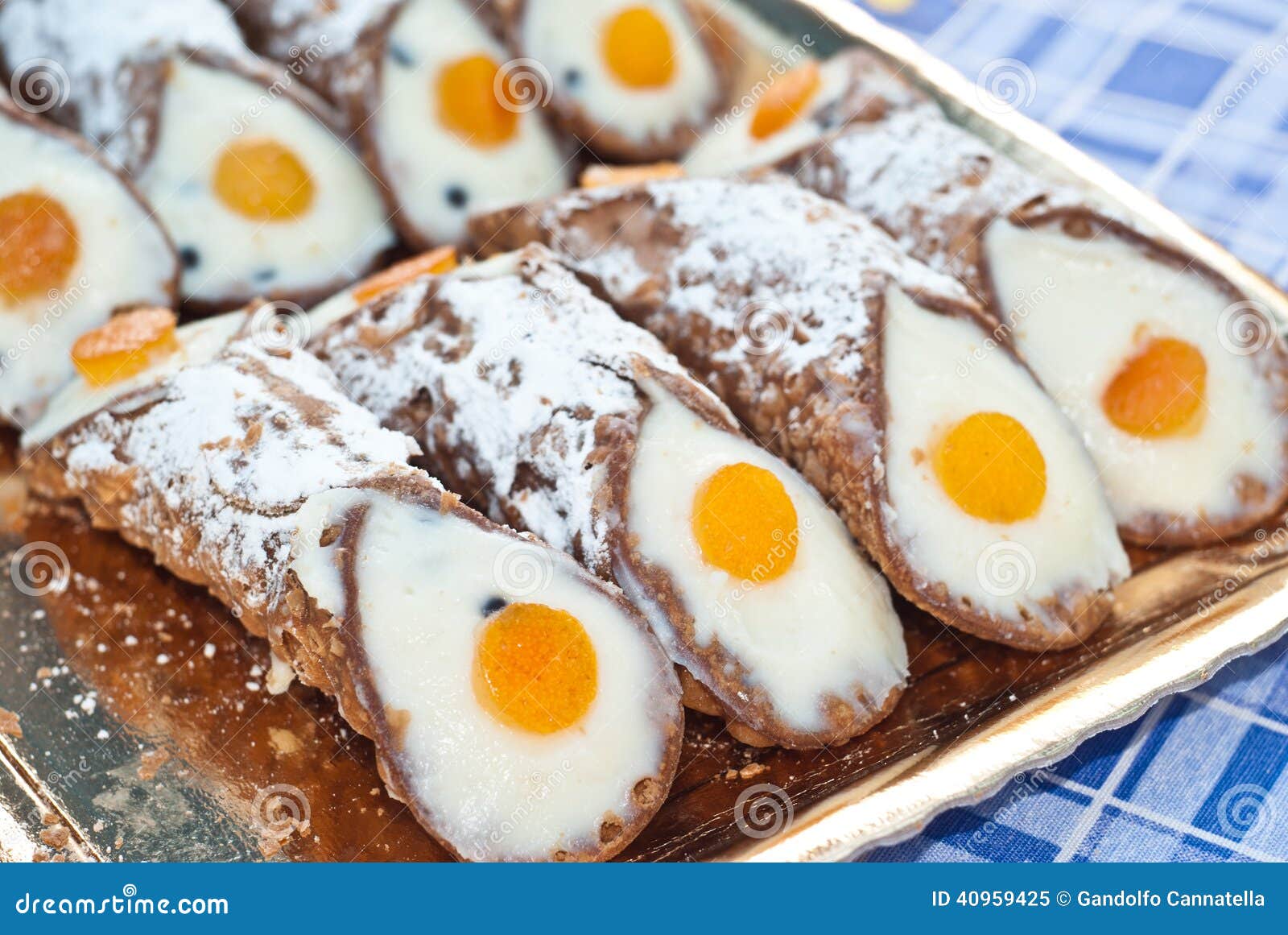 Sicilian Cannoli with Orange Stock Image - Image of drops, cream: 40959425