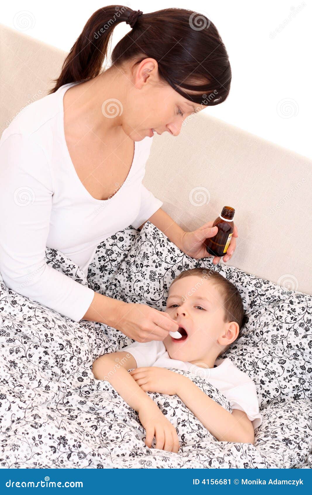 Sick child stock image. Image of family, influenza, years - 4156681