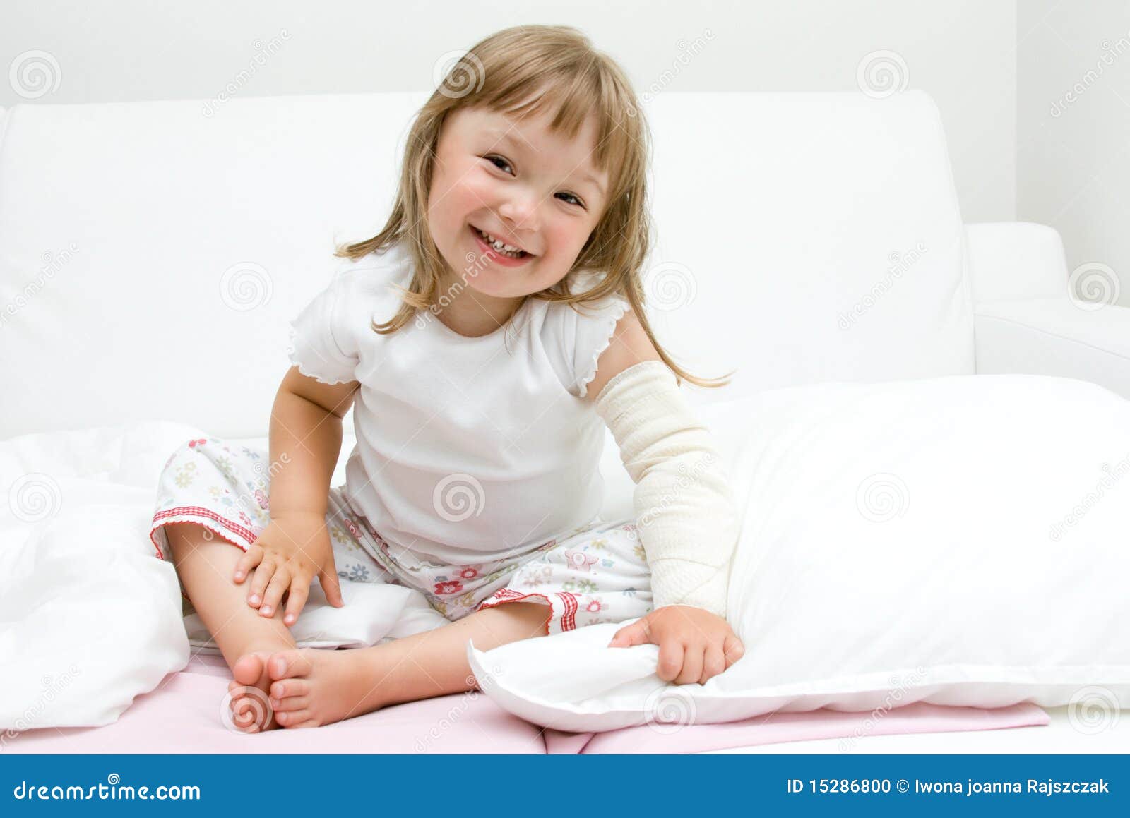 Sick little girl stock photo. Image of childhood, tissue - 15286800
