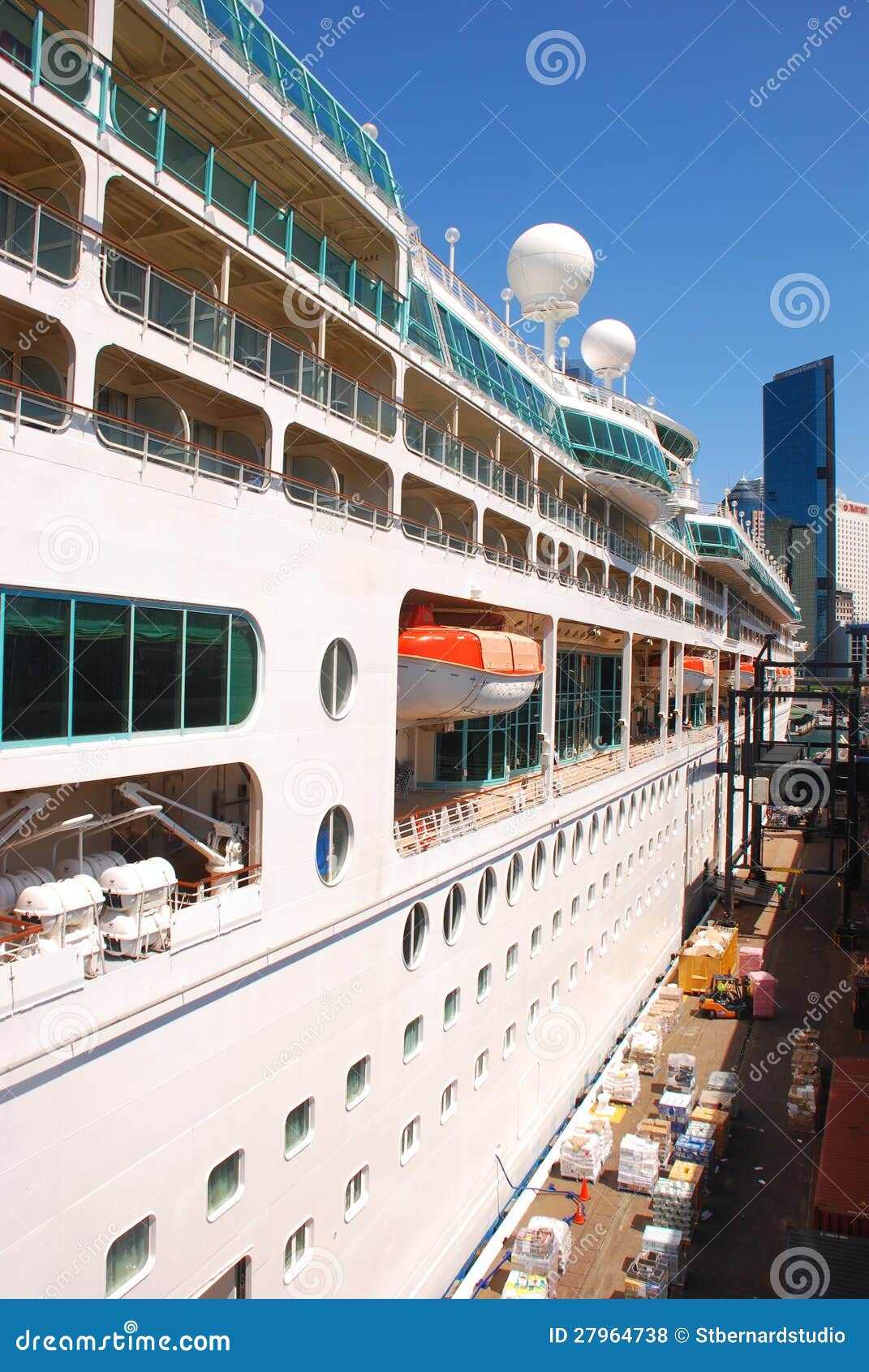 Side of a Cruise Ship editorial stock photo. Image of building - 27964738