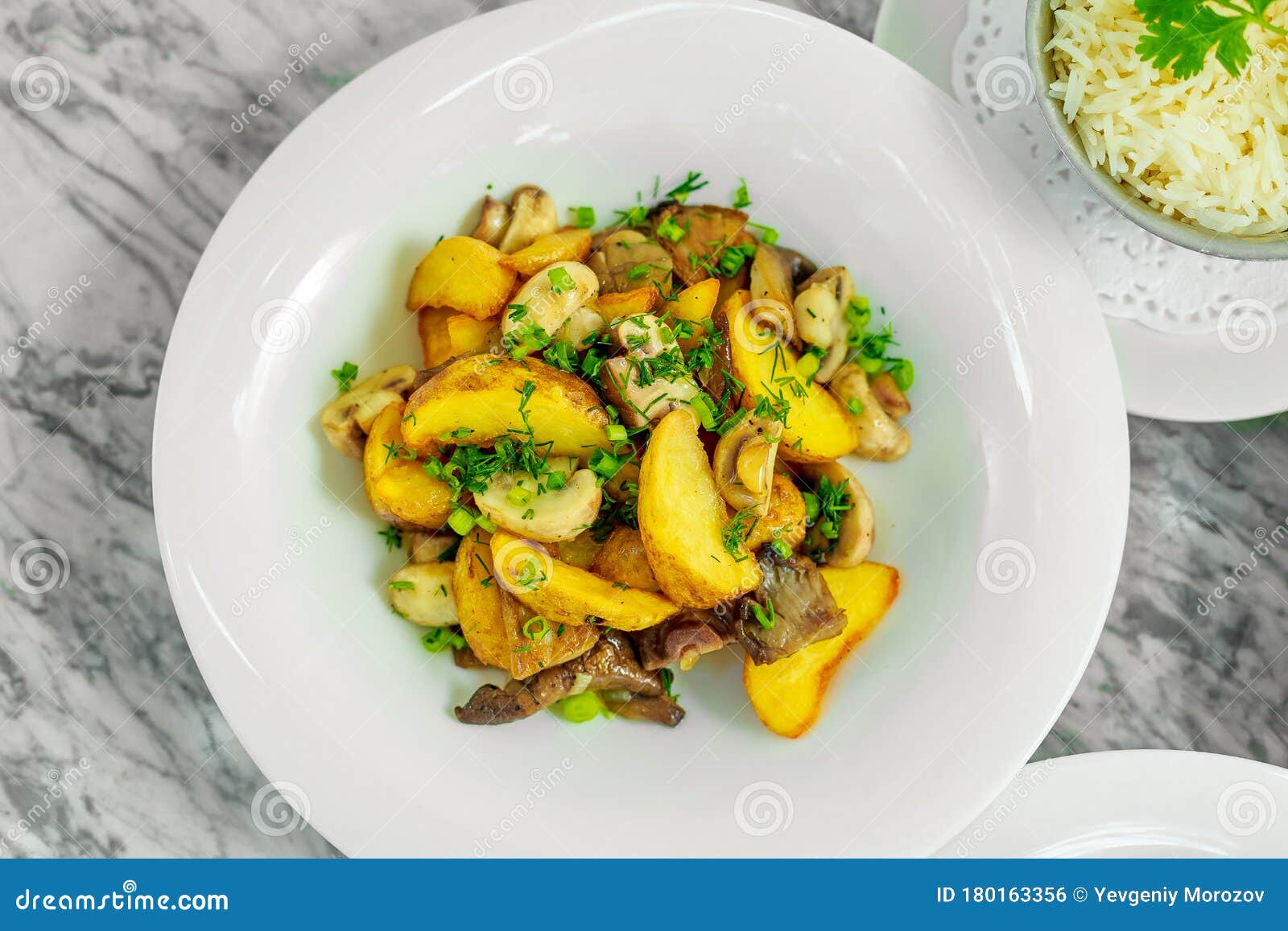 Side Dishes for the Main Course,fried Potatoes with Mushrooms ...