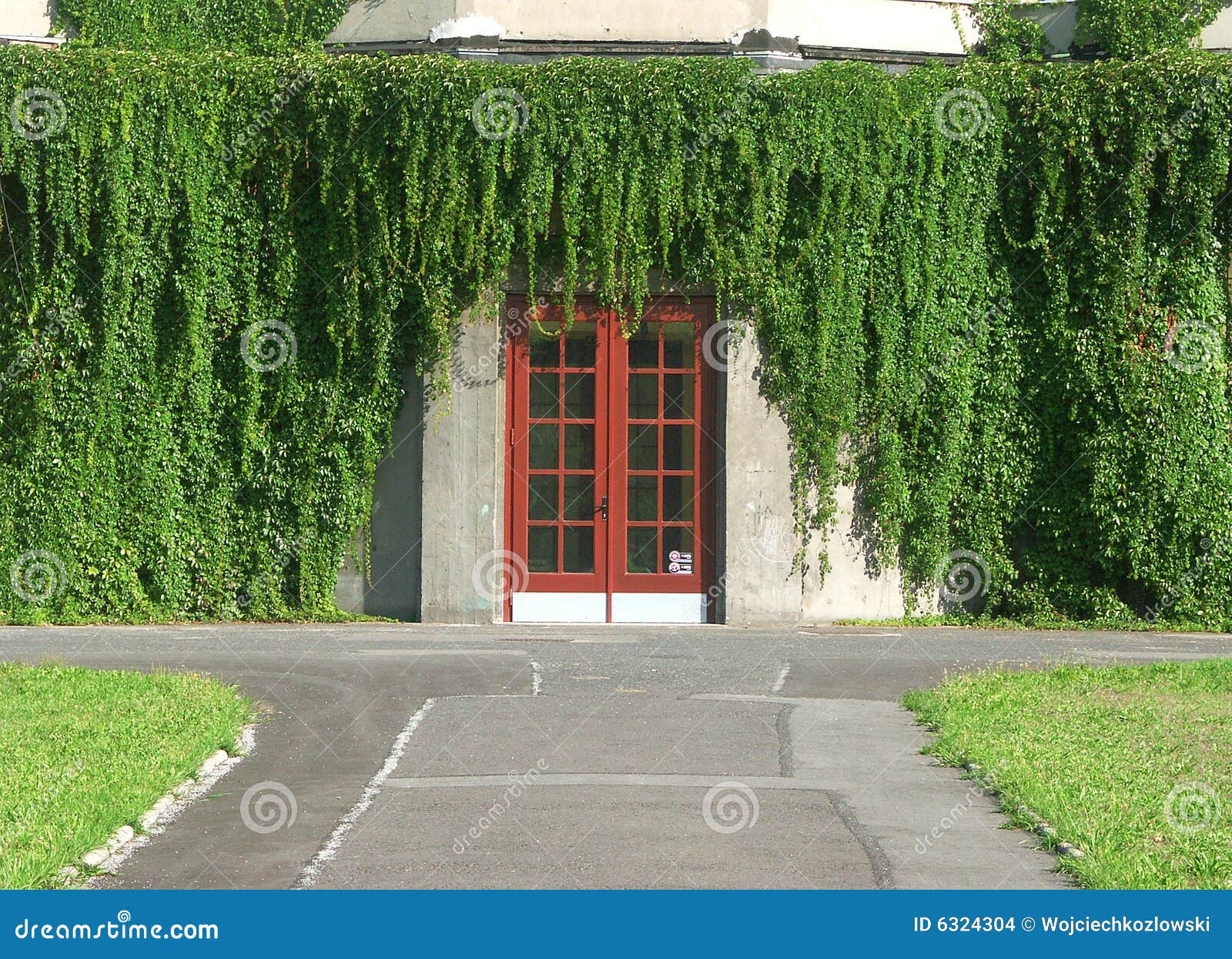 Side Entrance To the Centennial Hall in Wroclaw. Stock Photo - Image of ...