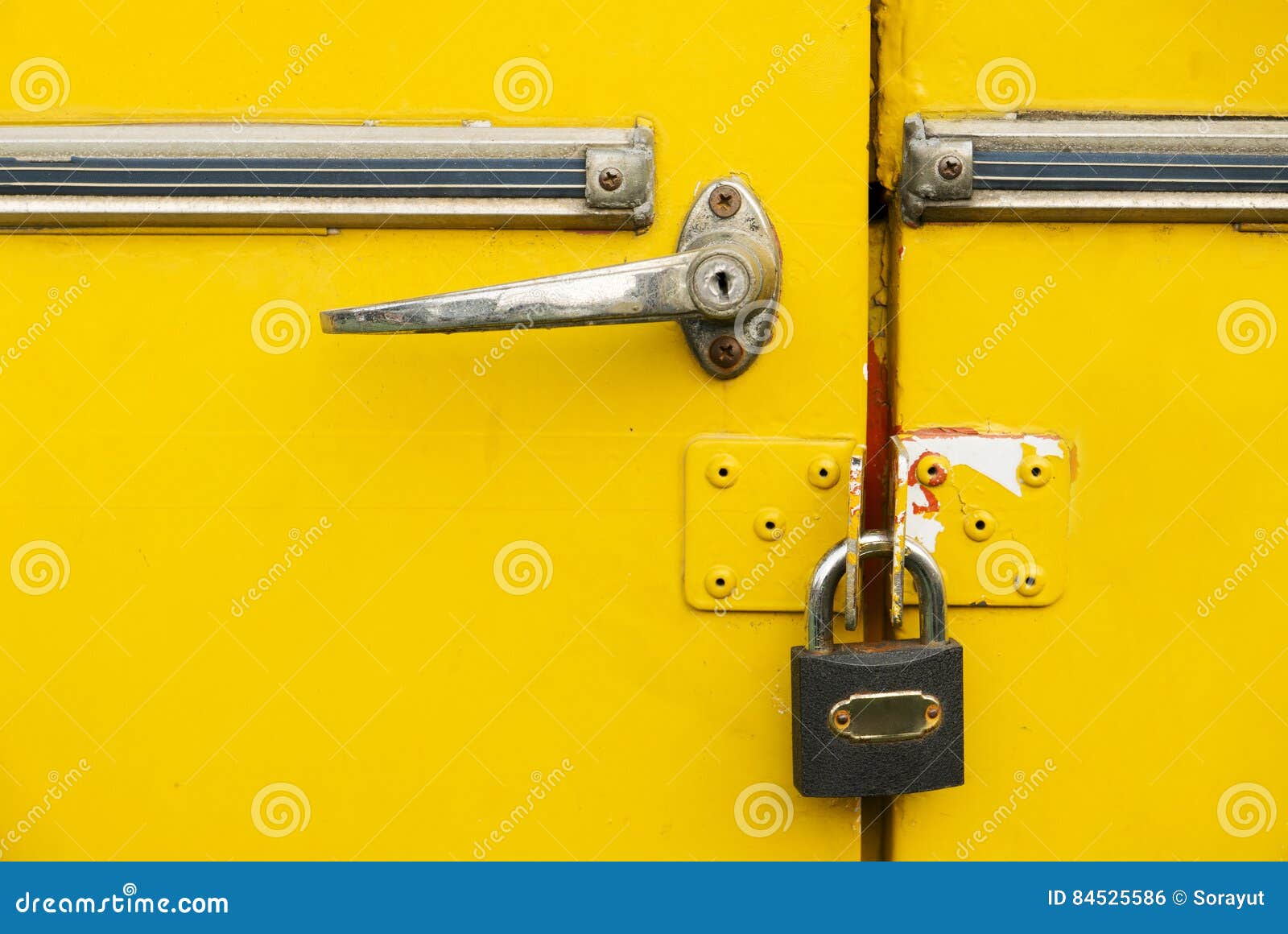 Side of Old Yellow Bus Handle Stock Photo - Image of side, view: 84525586