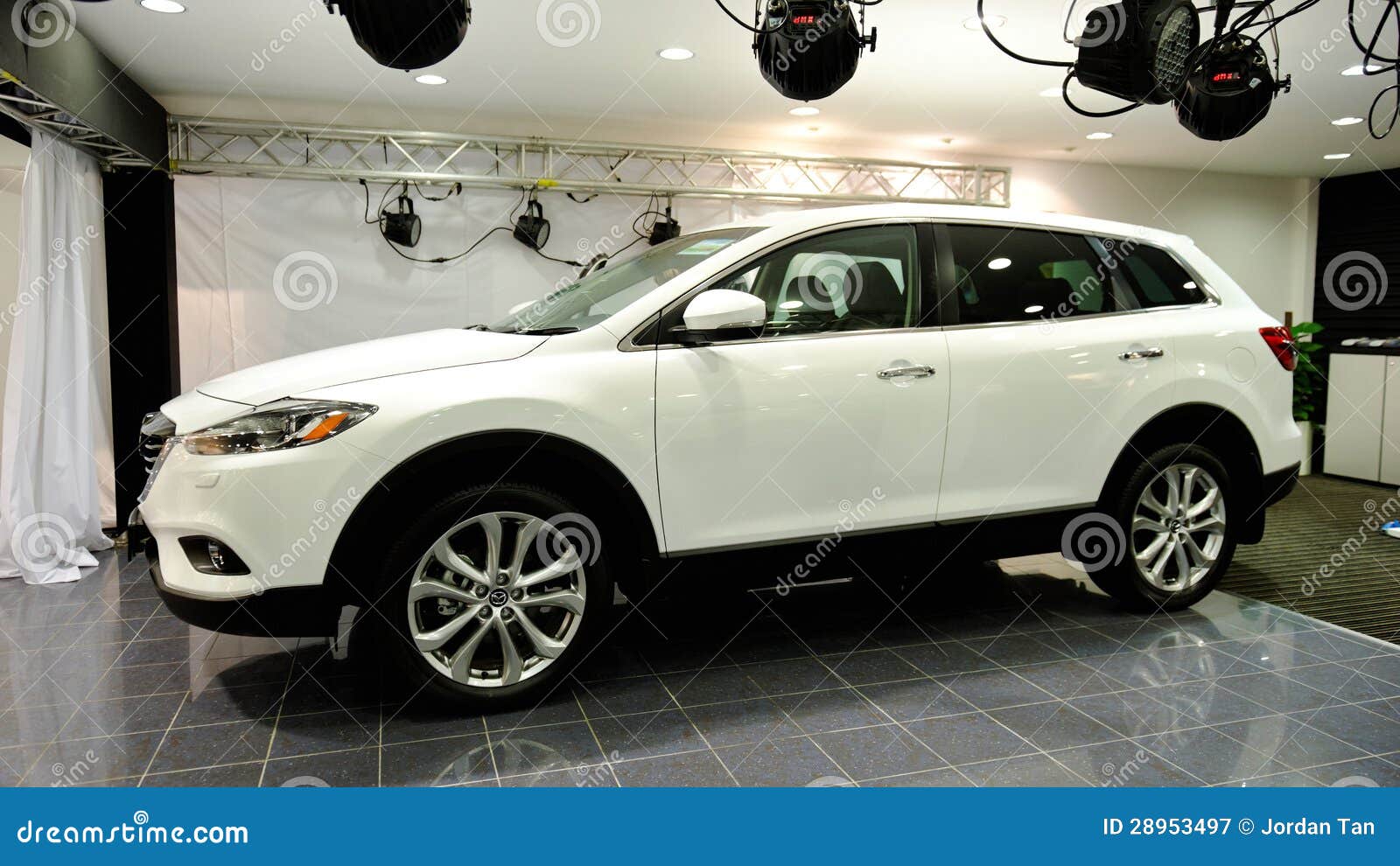 Side Profile of Mazda CX-9 at Its Launch in Singapore Editorial ...