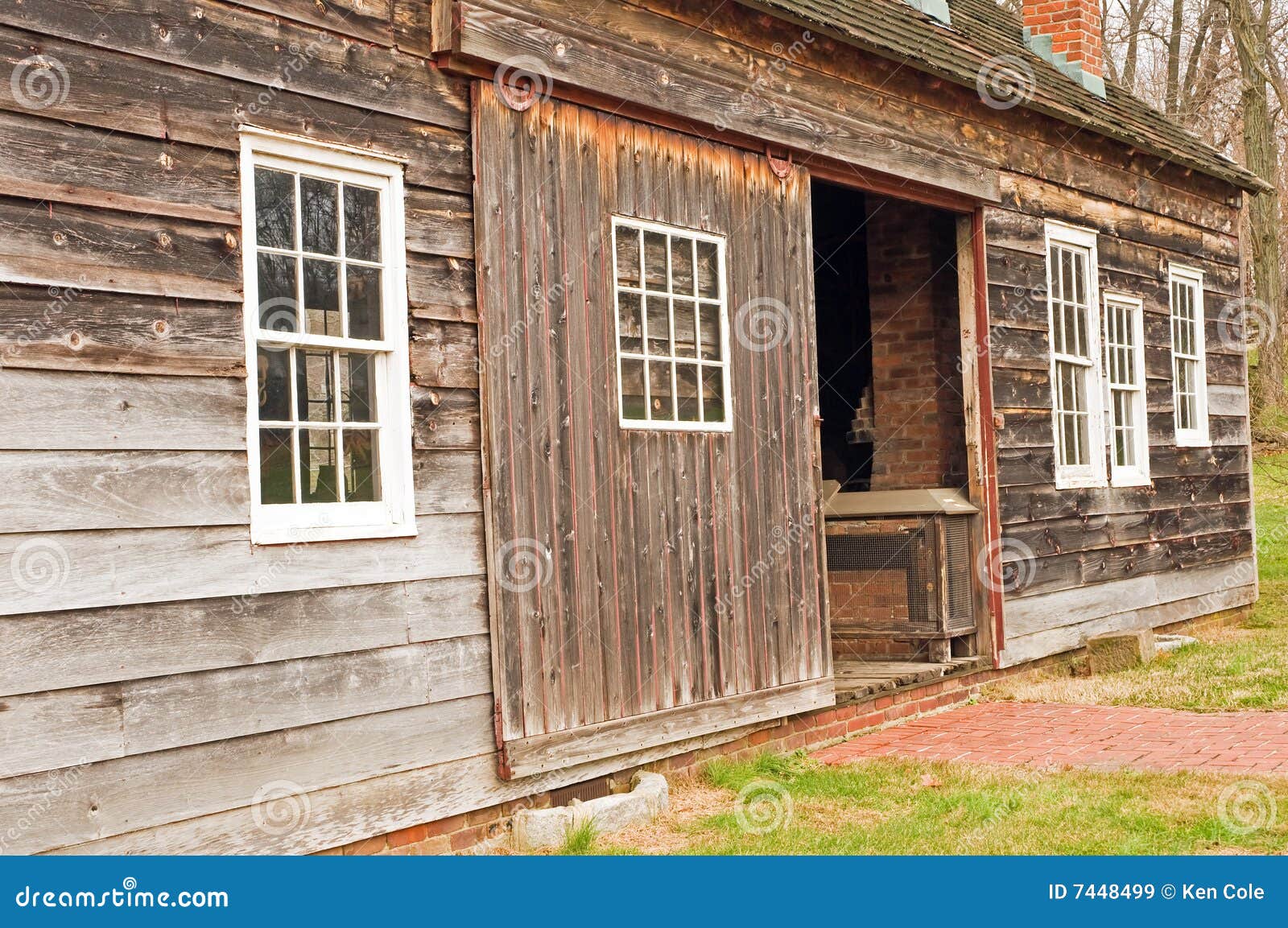 Side of unpainted barn stock image. Image of tumbledown - 7448499