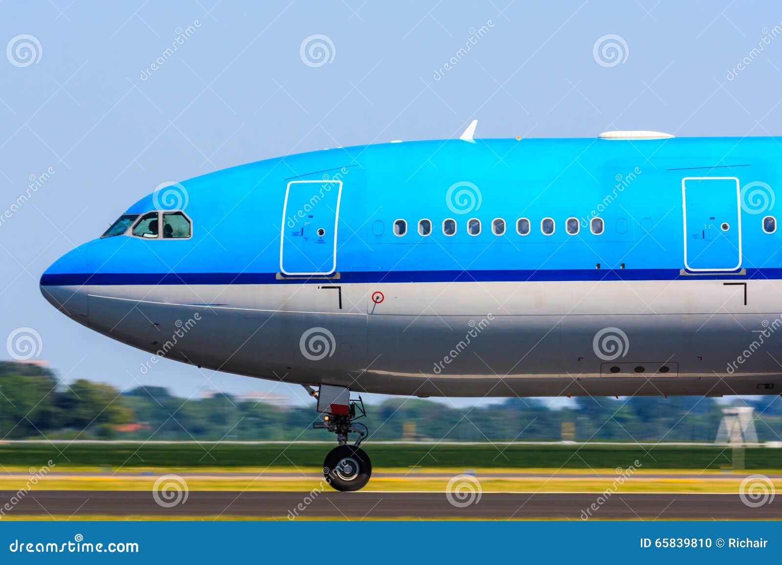 Side view of airliner stock photo. Image of windows, door - 65839810