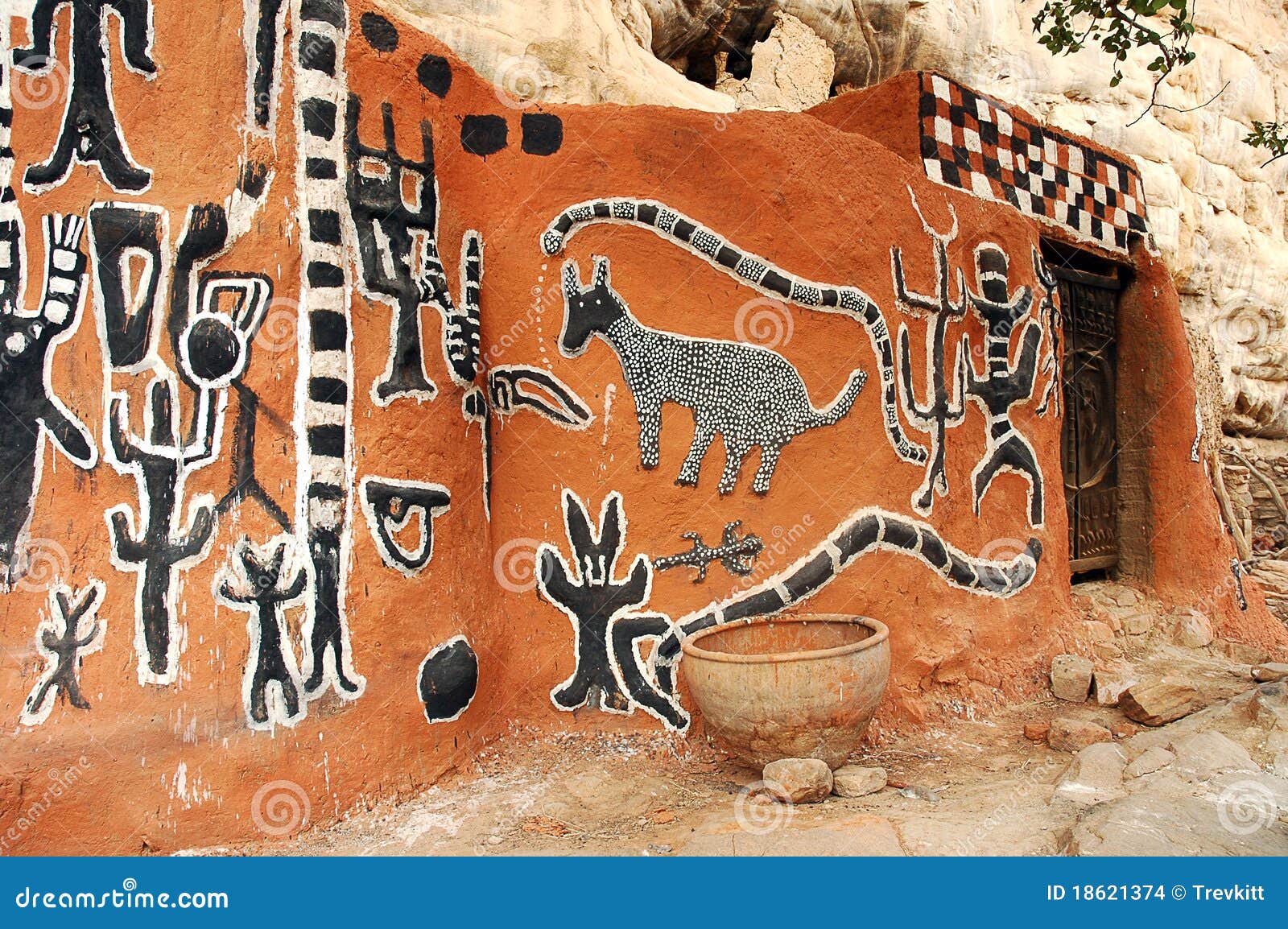 Side View of Artwork on a Dogon Building Stock Photo - Image of spirit ...