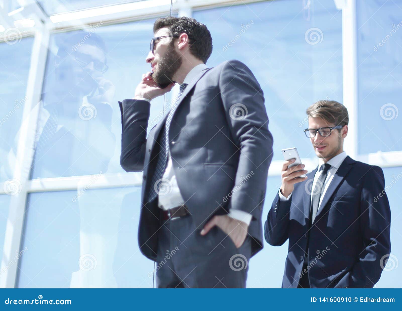 Side View.business Man Talking on Mobile Phone Stock Photo - Image of ...