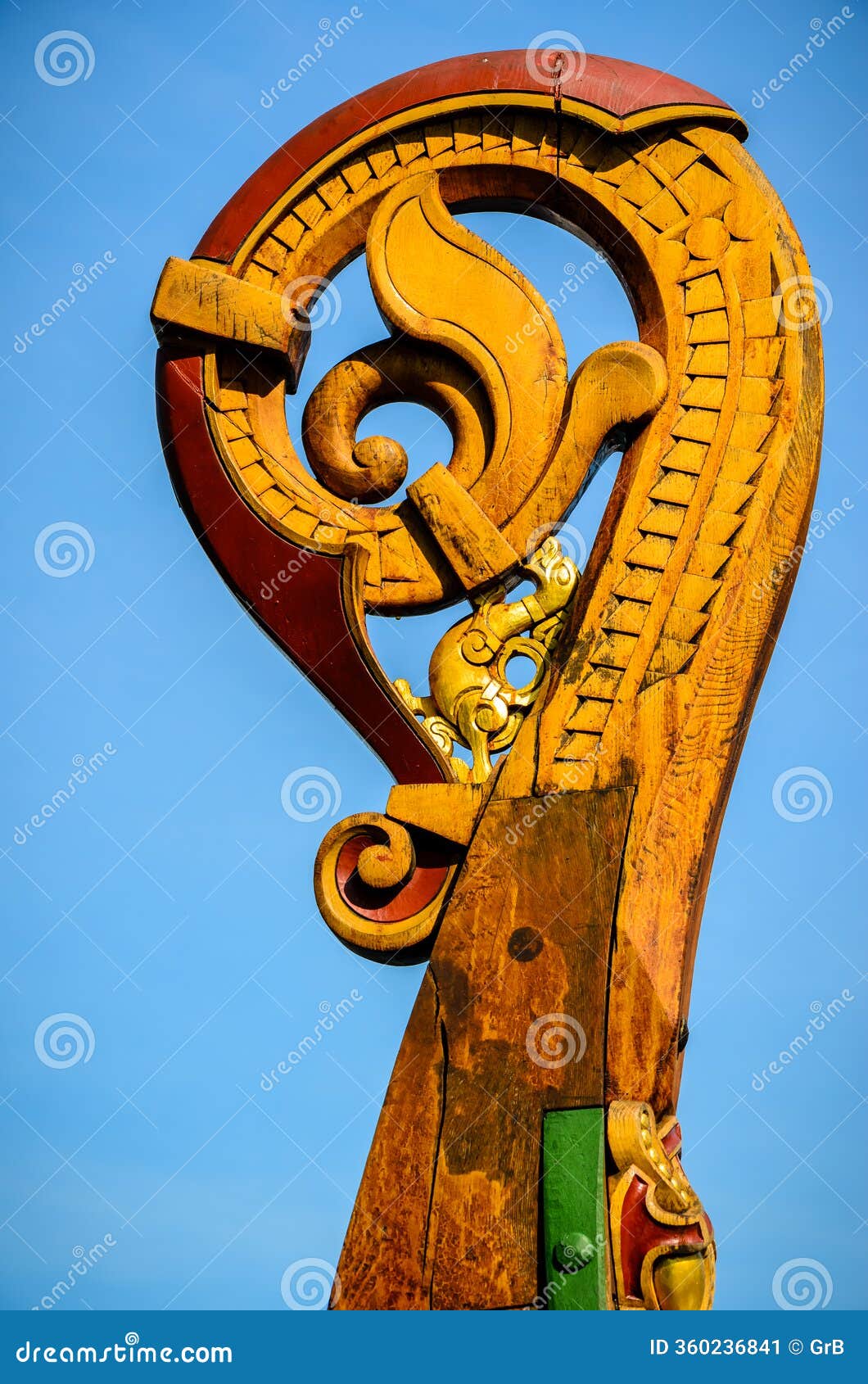 Side View of a Carved Tail Figure on a Replica Viking Ship Stock Image ...