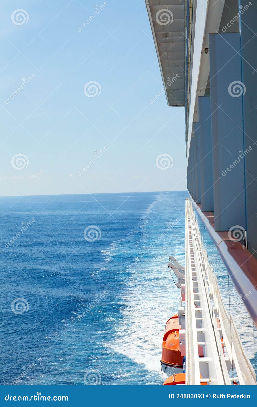 Side View of Cruise Ship stock image. Image of side, large - 24883093