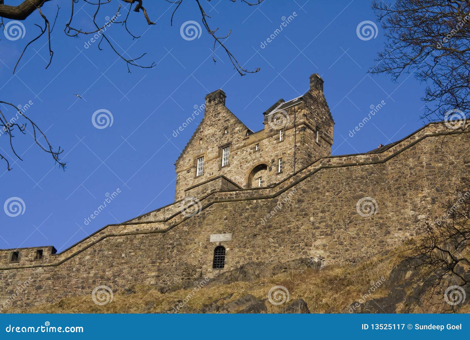 Side View of the Edinburgh Castle, Scotland Stock Image - Image of fort ...