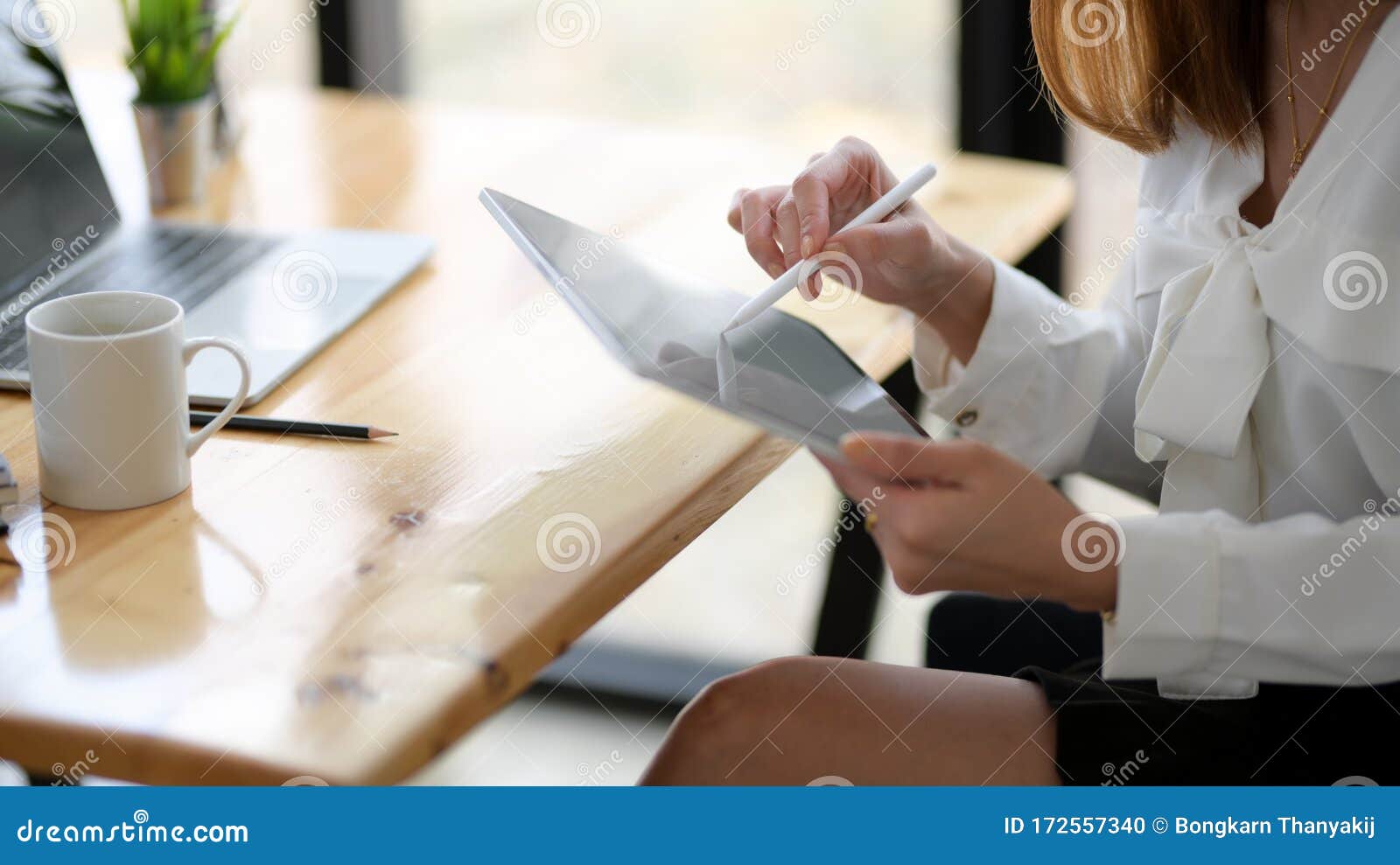 Side View Freelancer Drawing on Blank Screen Tablet while Sitting in ...