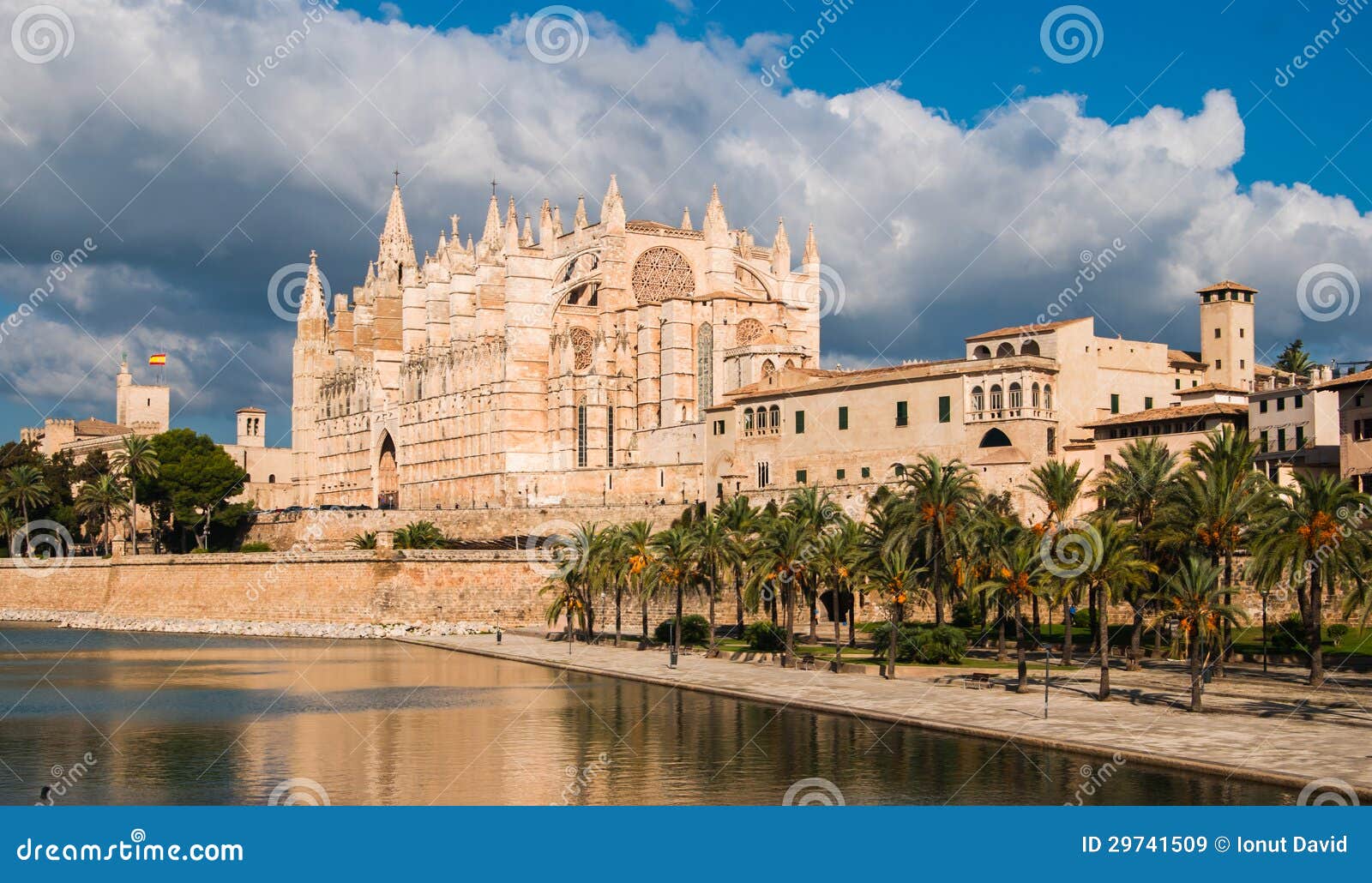 Palma de Majorca Cathedral stock image. Image of mallorca - 29741509