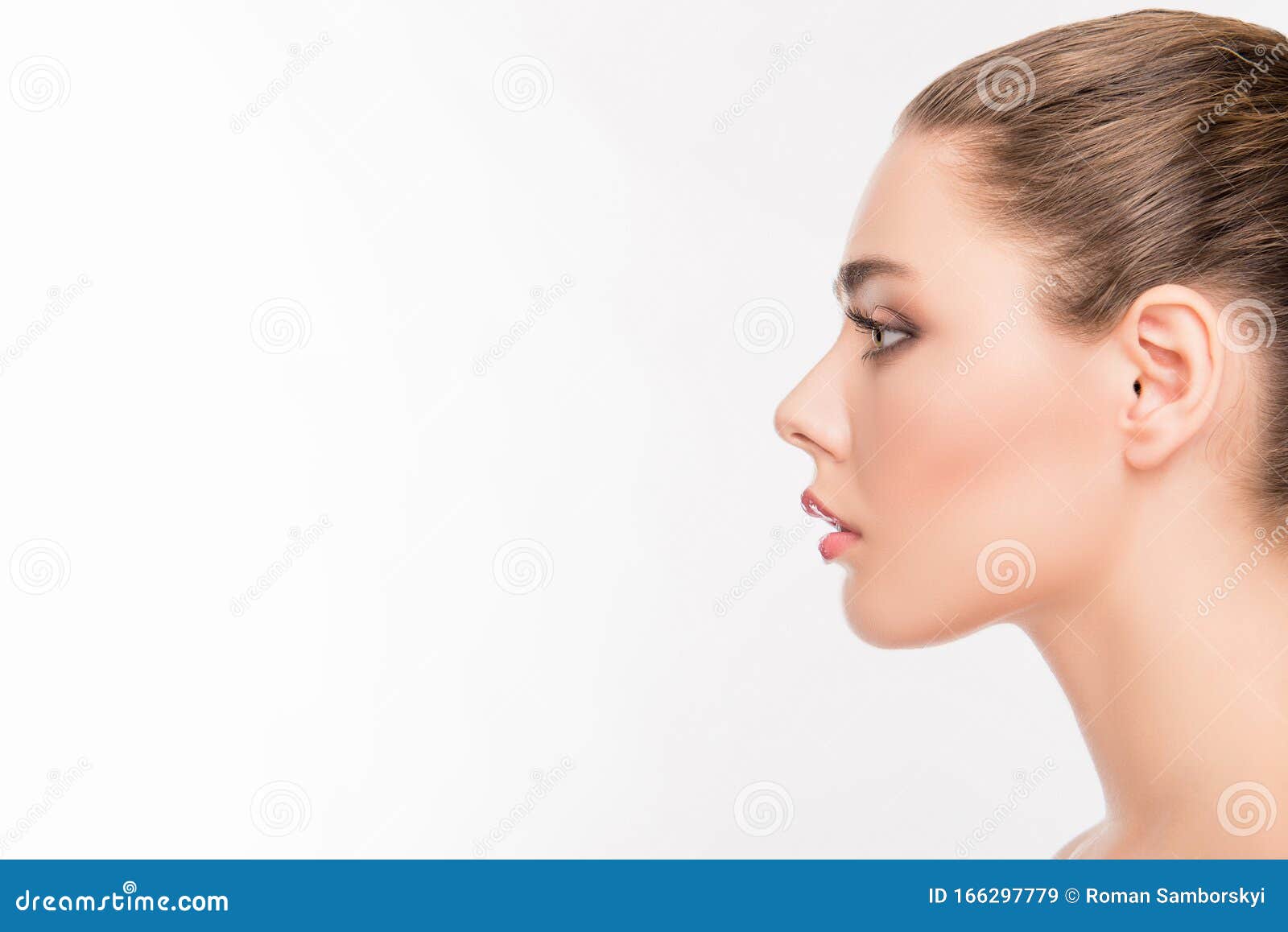 Side View Portrait of Attractive Woman`s Face on White Background 库存图片 ...