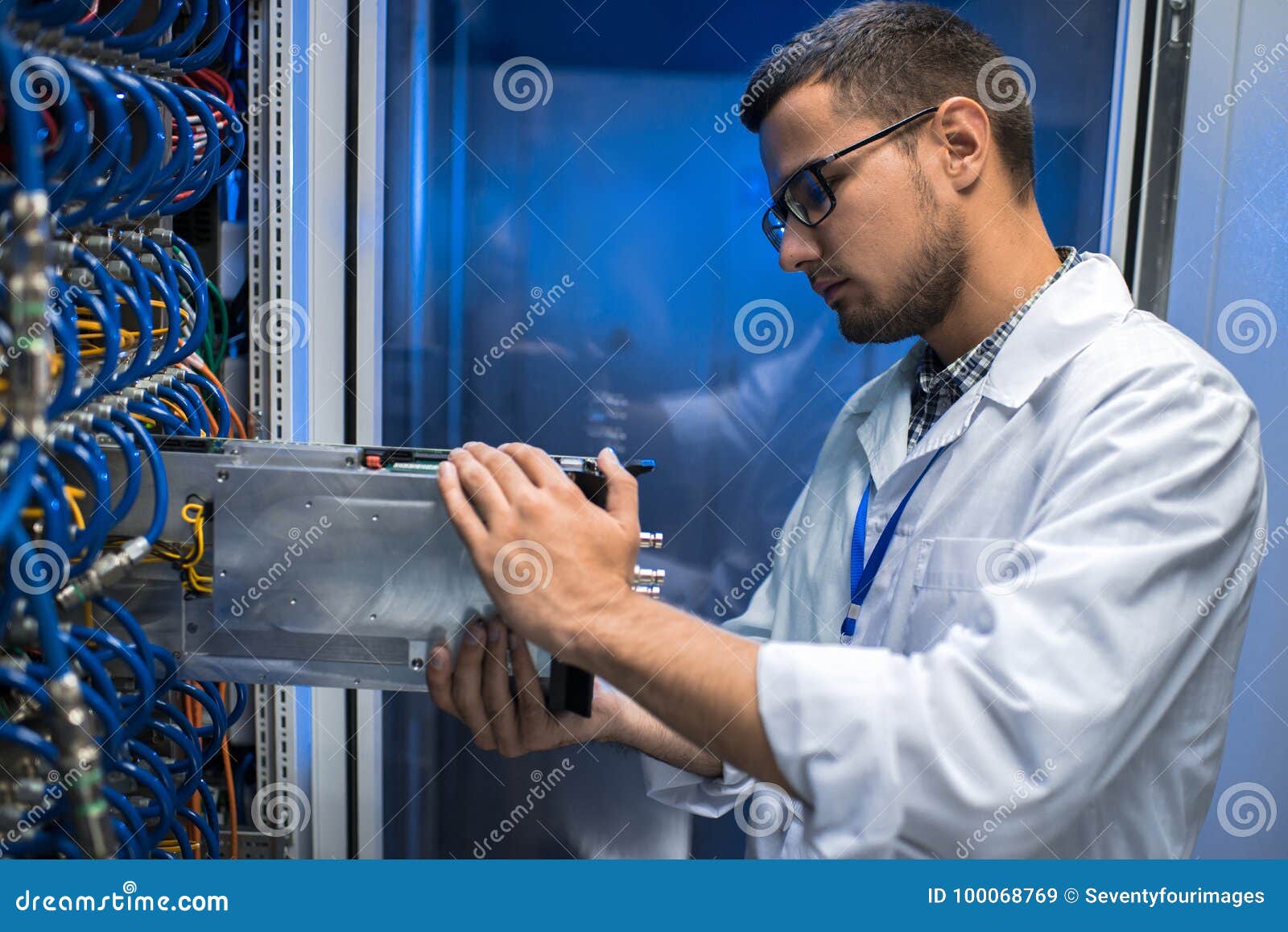It Scientist Working with Supercomputer Stock Image - Image of ...