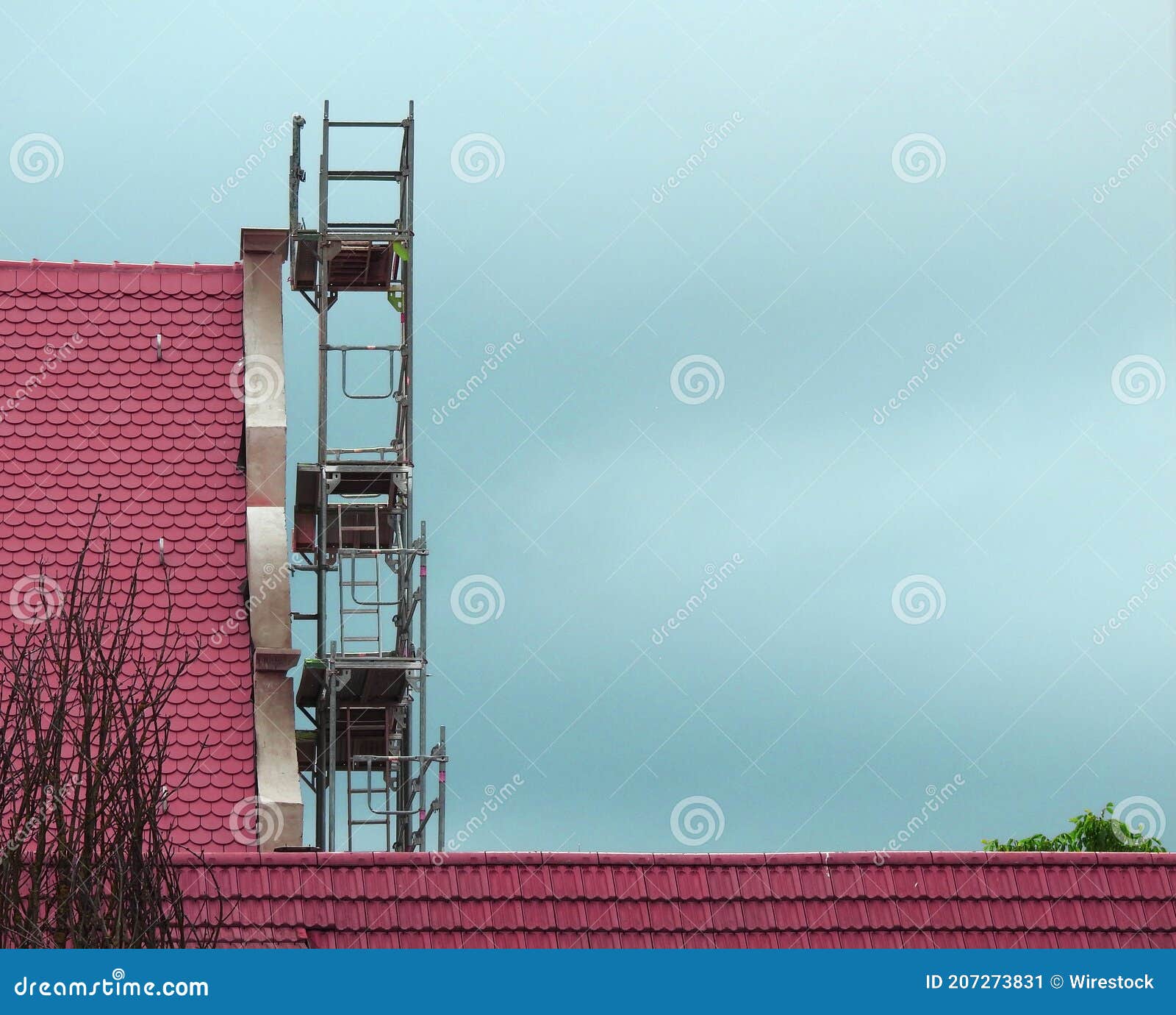 Side View of Scaffolding on an Old Front Facade Stock Image - Image of ...