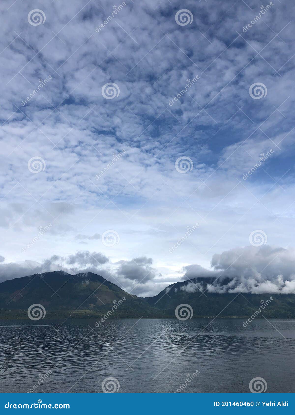 Side View of Singkarak Lake Stock Photo - Image of view, high: 201460460
