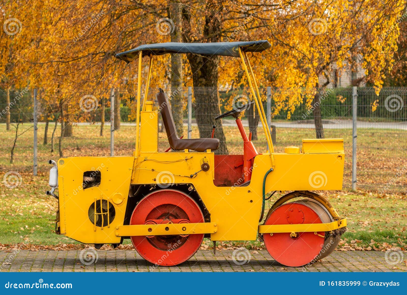Side View Small Yellow Asphalt Compactor Stock Image - Image of ...