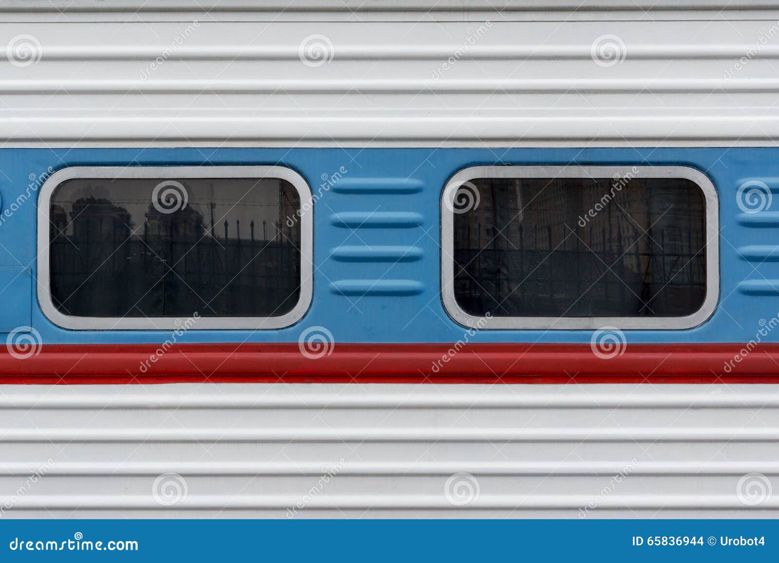 2,085 Coach Side View Stock Photos - Free & Royalty-Free Stock Photos ...