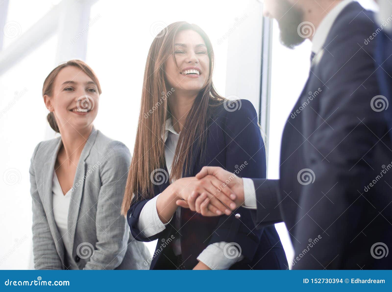 Side View.welcome and Handshake of Business People Stock Photo - Image ...