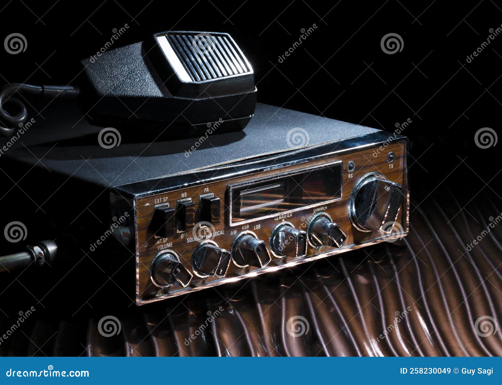 Sideband CB Radio with Mike Stock Image - Image of mike, buttons: 258230049