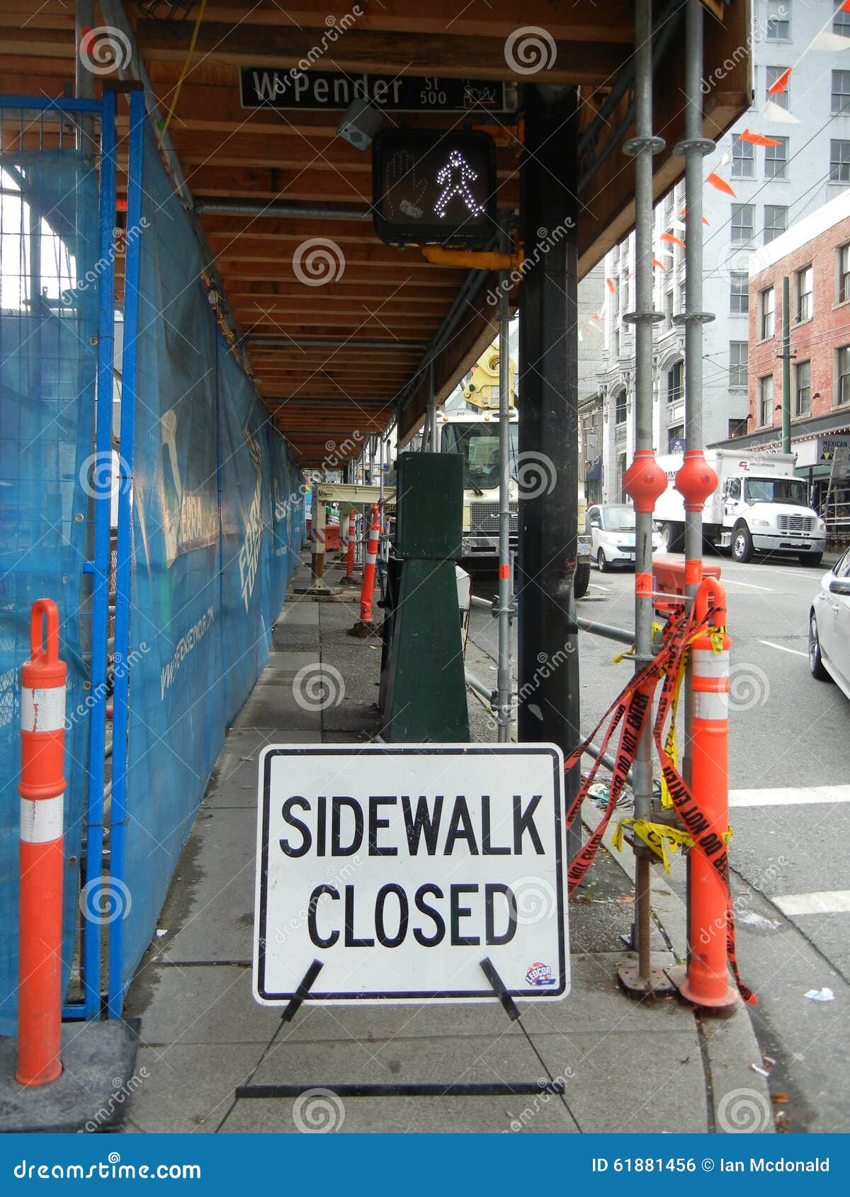 Sidewalk Closed editorial photo. Image of closed, building - 61881456