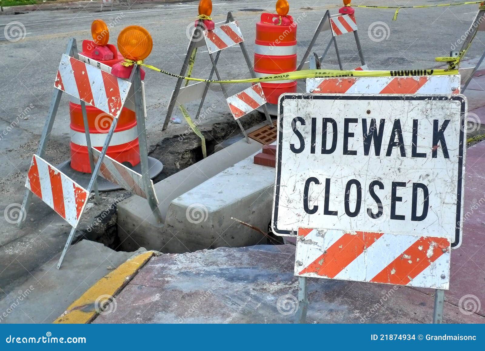 Sidewalk Closed Construction Sign Royalty-Free Stock Photography ...