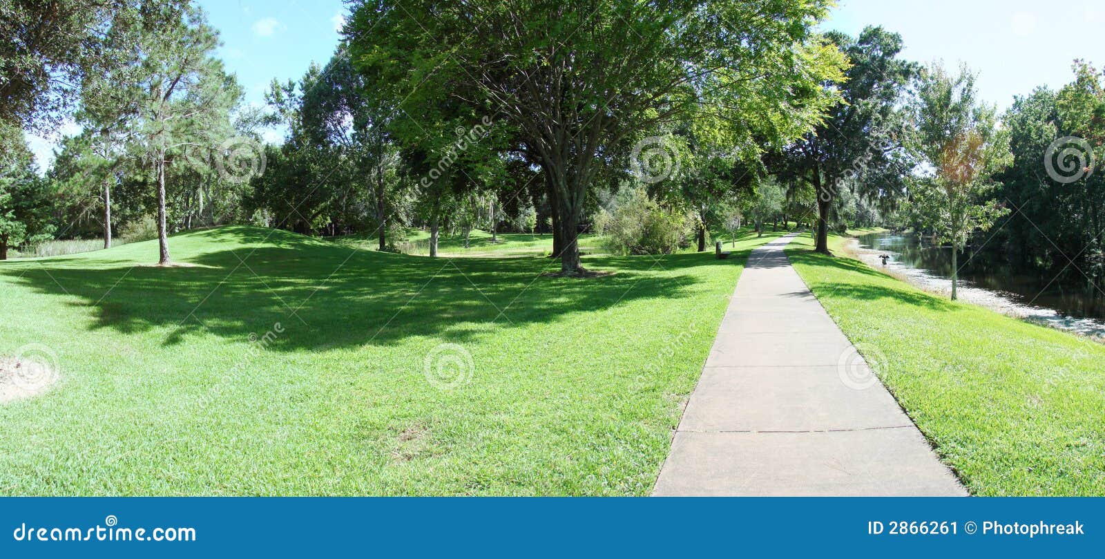 Sidewalk through park stock image. Image of running, plant - 2866261