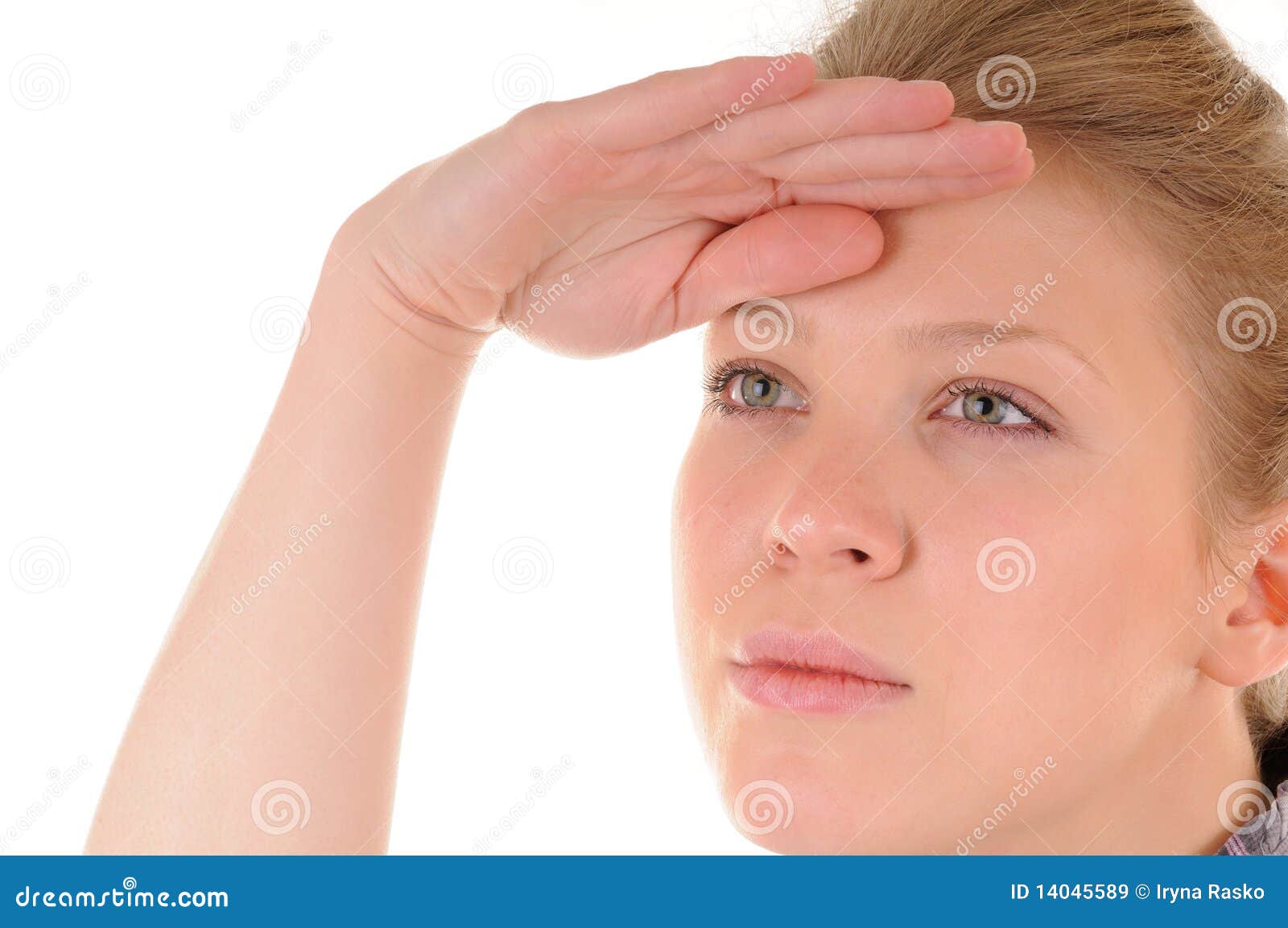 Sie ist weit entfernt stockbild. Bild von gesichtsbehandlung - 14045589