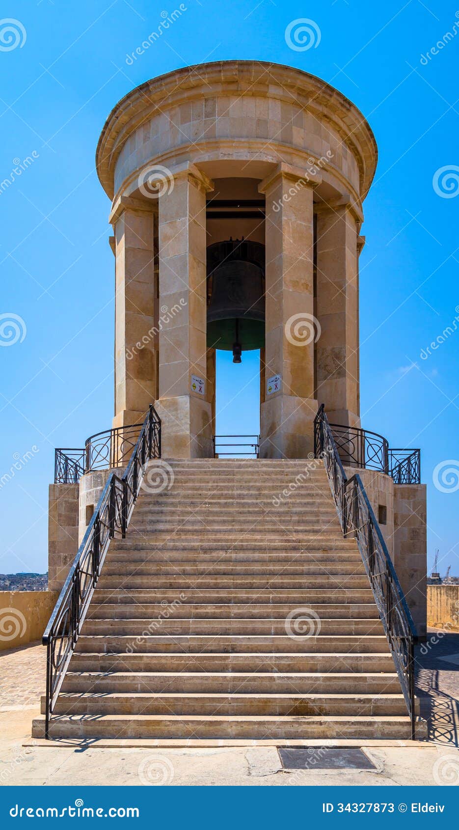 Siege Bell Memorial Front editorial stock photo. Image of world - 34327873