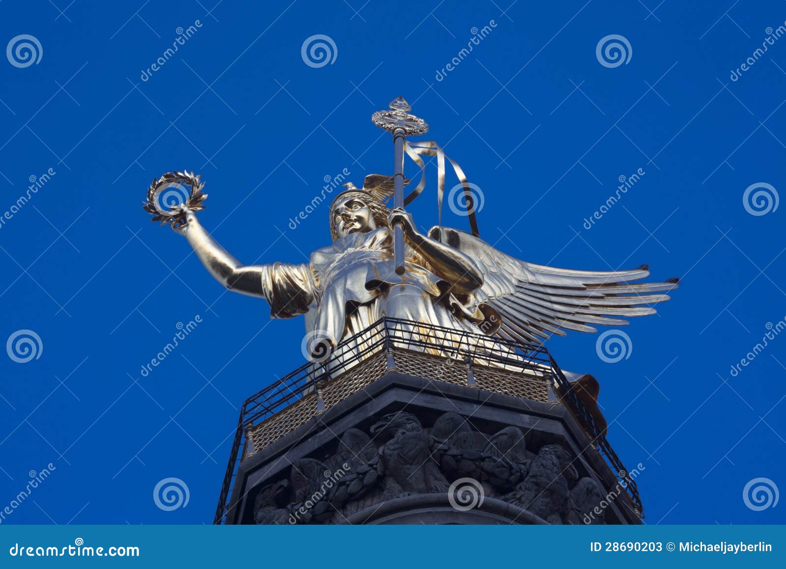Siegessaeule (Goldelse) in Berlin at Evening Stock Image - Image of ...