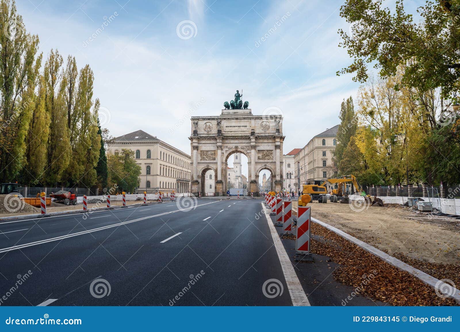 Siegestor Victory Gate - Munich, Bavaria, Germany Editorial Image ...
