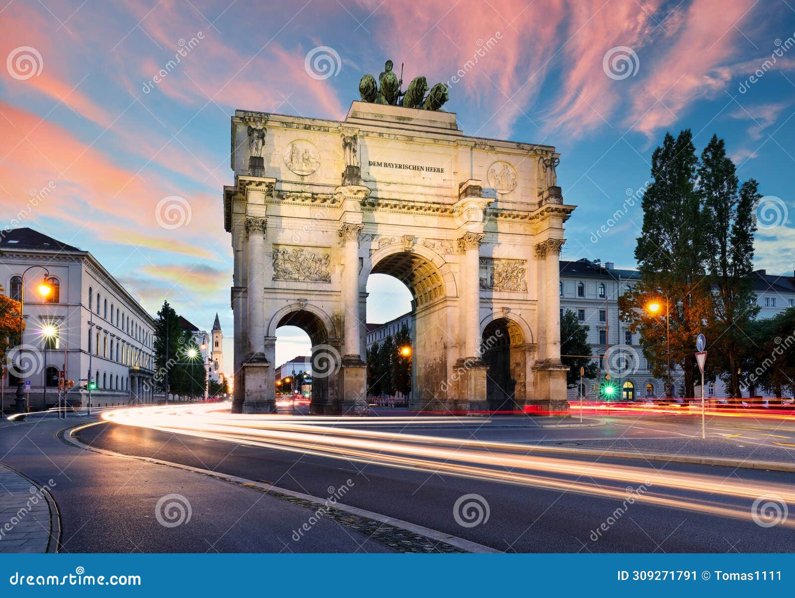 Siegestor (Victory Gate) Triumphal Arch in Downtown Munich, Germany ...