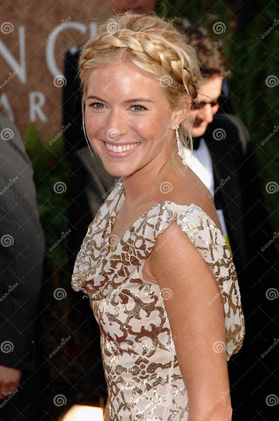 Sienna Miller editorial photography. Image of golden - 24290507