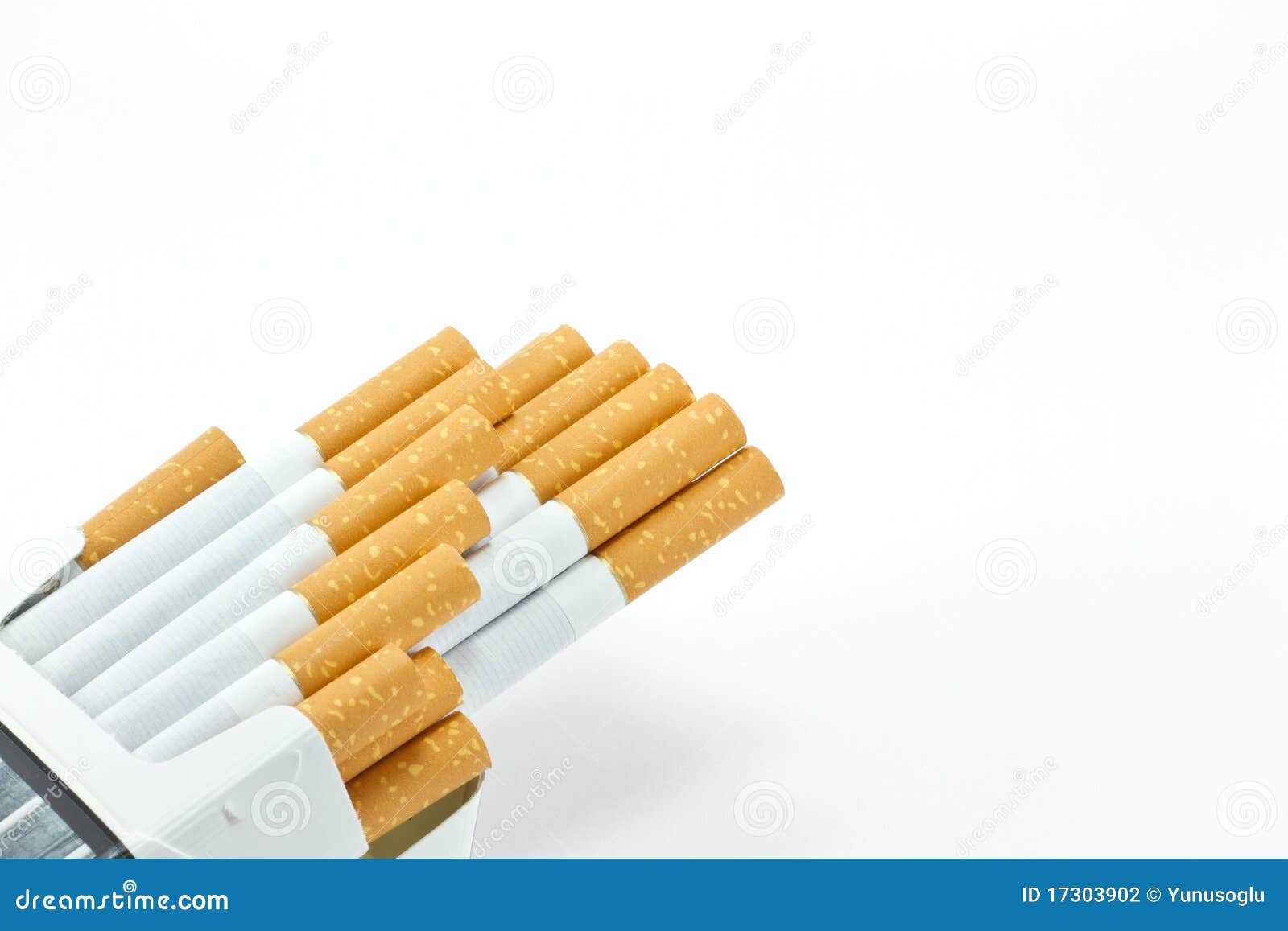 Sigaret stock foto. Image of verwonding, gewoonte, schade - 17303902