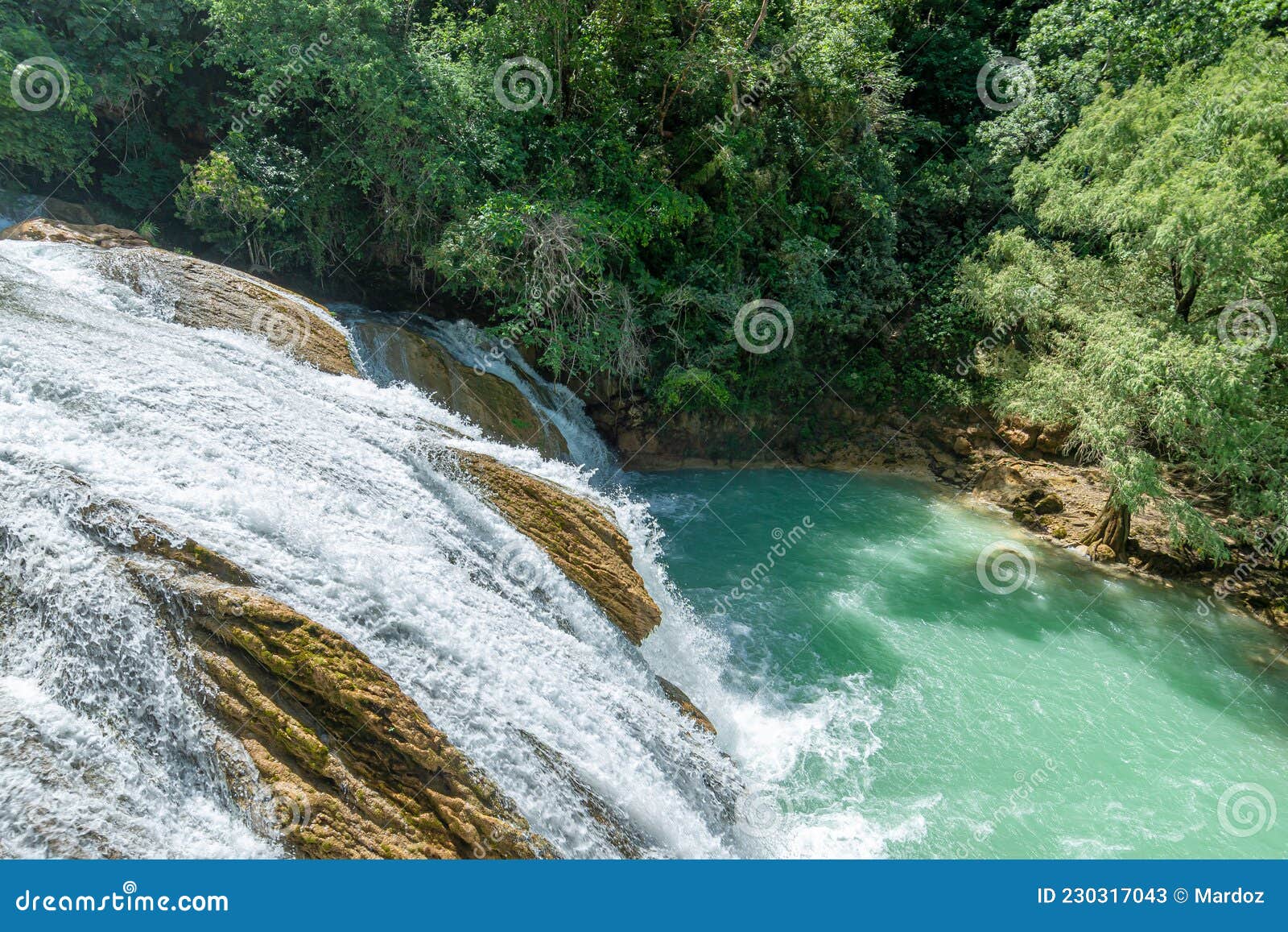 The Sigh Waterfalls in Chiapas, Mexico Stock Image - Image of chiflon ...