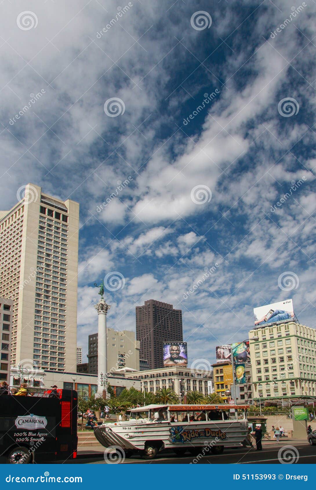Sightseeing Buses Start from Central Union Square in San Francisco on ...