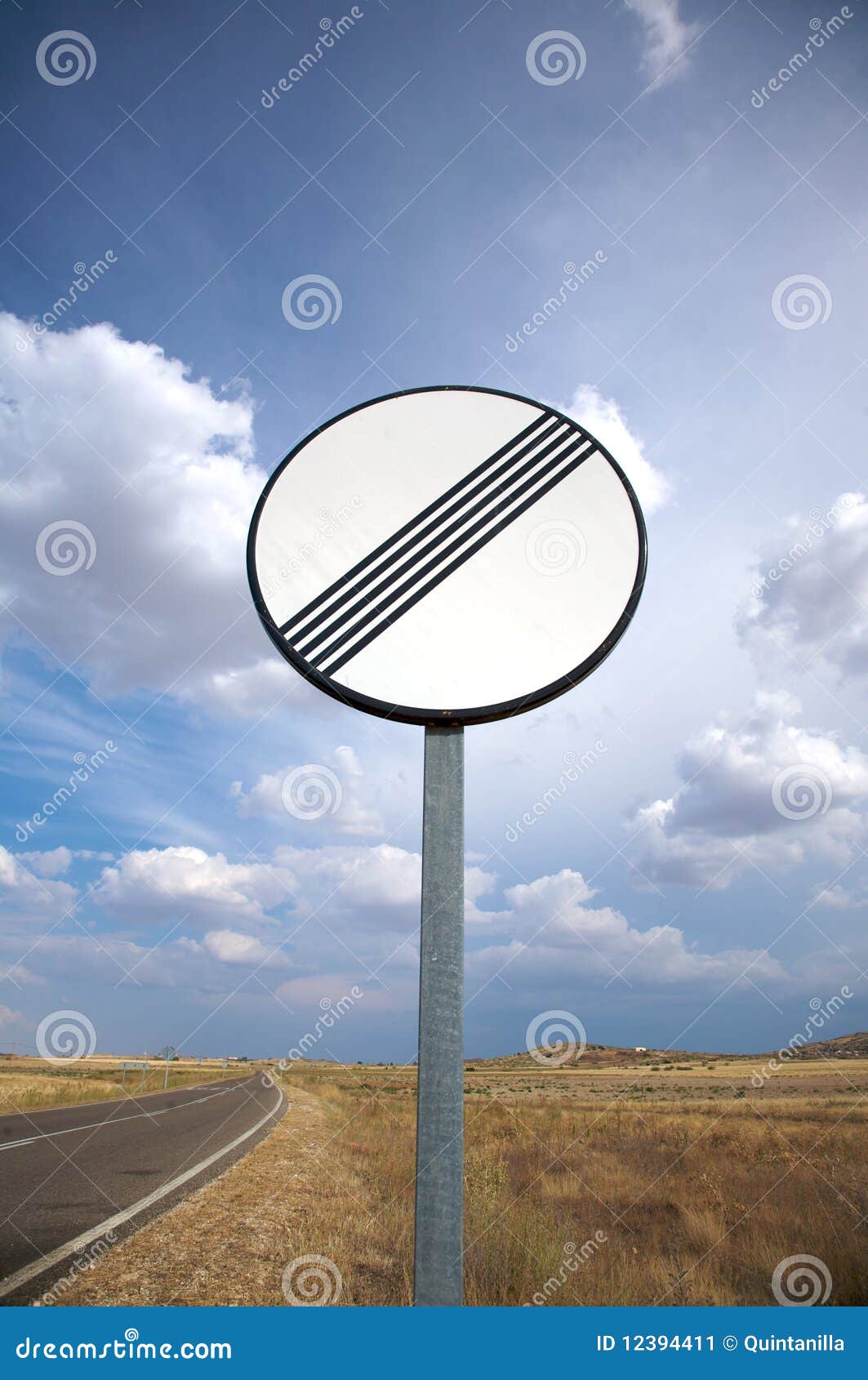 Sign all allowed stock image. Image of verge, castilla - 12394411
