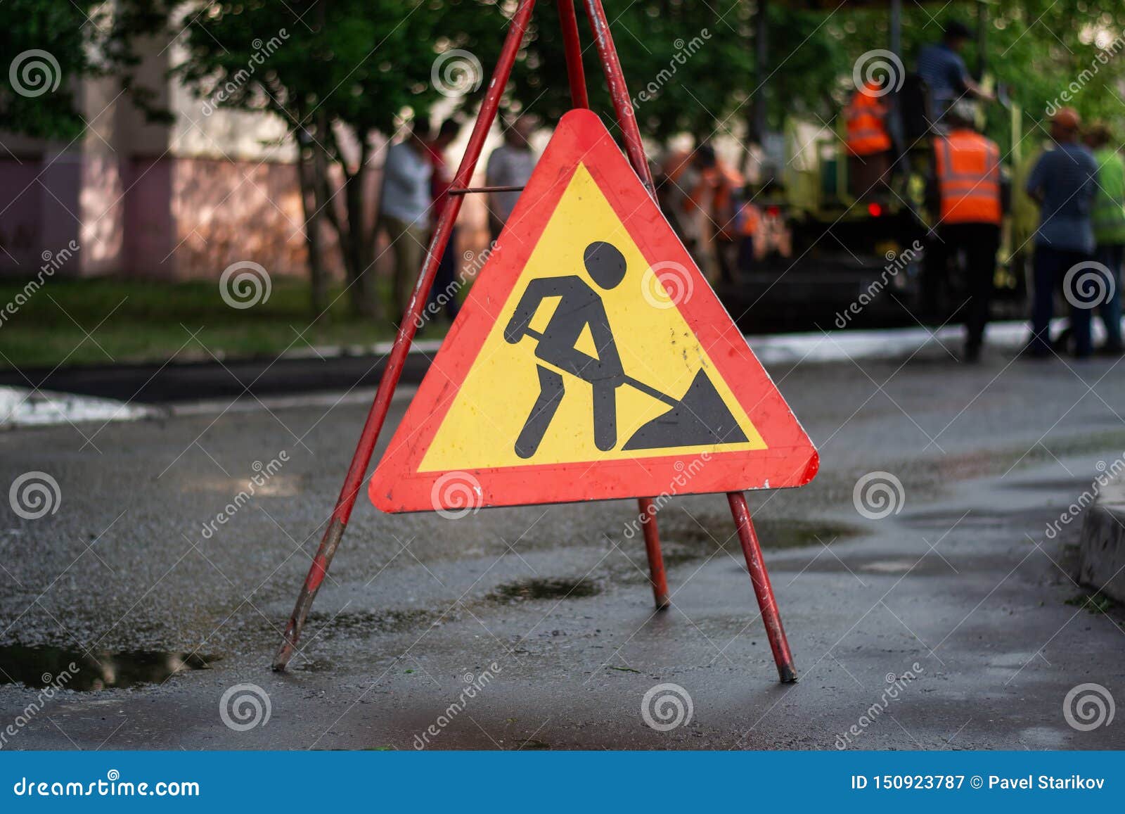 Sign asphalt repairs stock image. Image of light, danger - 150923787